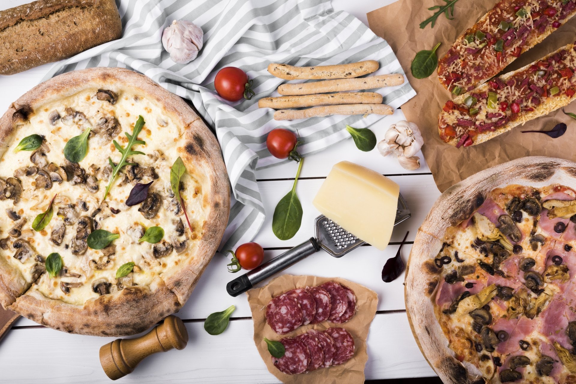 Download Still Life Food Pizza 4k Ultra HD Wallpaper