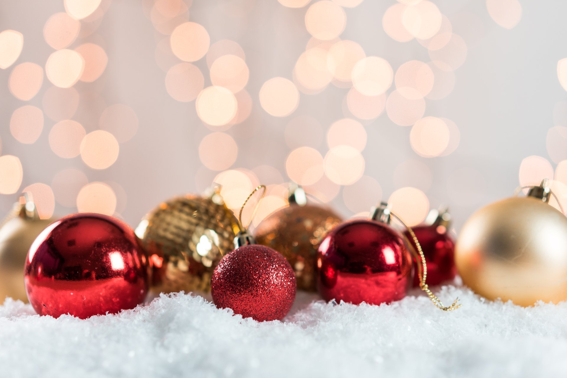 Holiday Glow: 4K Snow & Christmas Ornaments Wallpaper | 5000x3333 ...