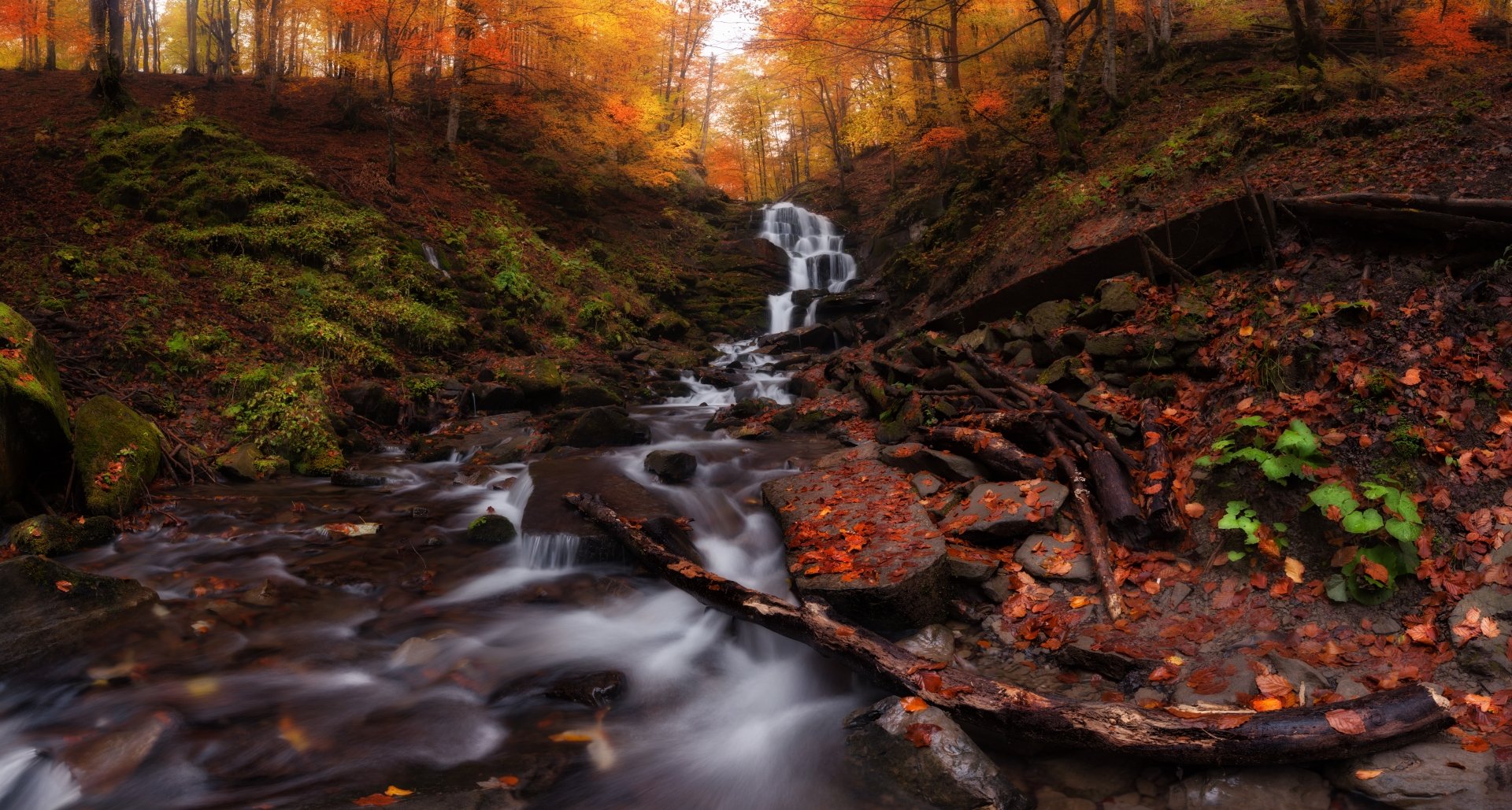 Download Stream Nature Ukraine Fall Waterfall 8k Ultra HD Wallpaper