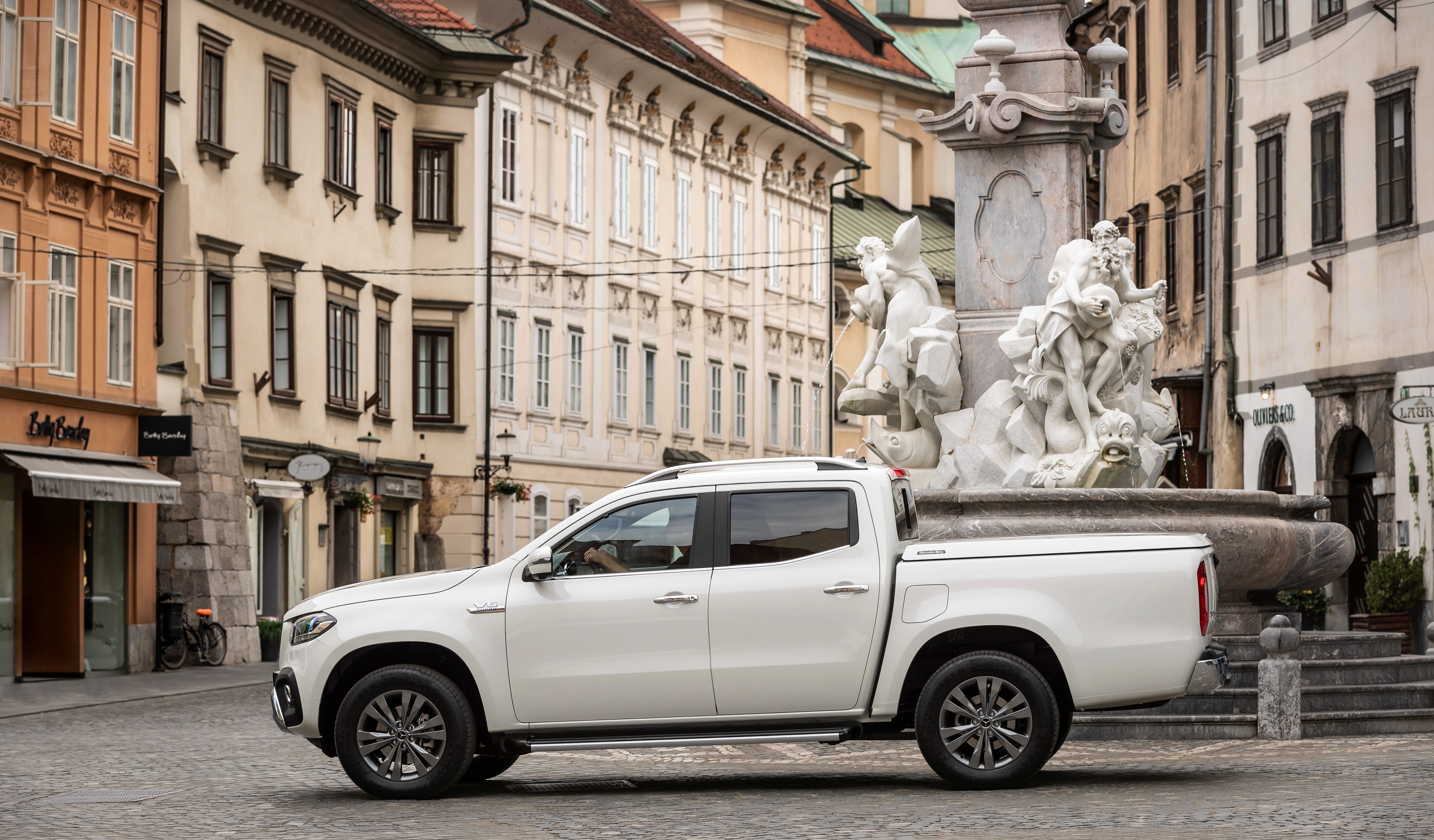Download White Car Car Mercedes-Benz Vehicle Mercedes-Benz X-Class 4k ...
