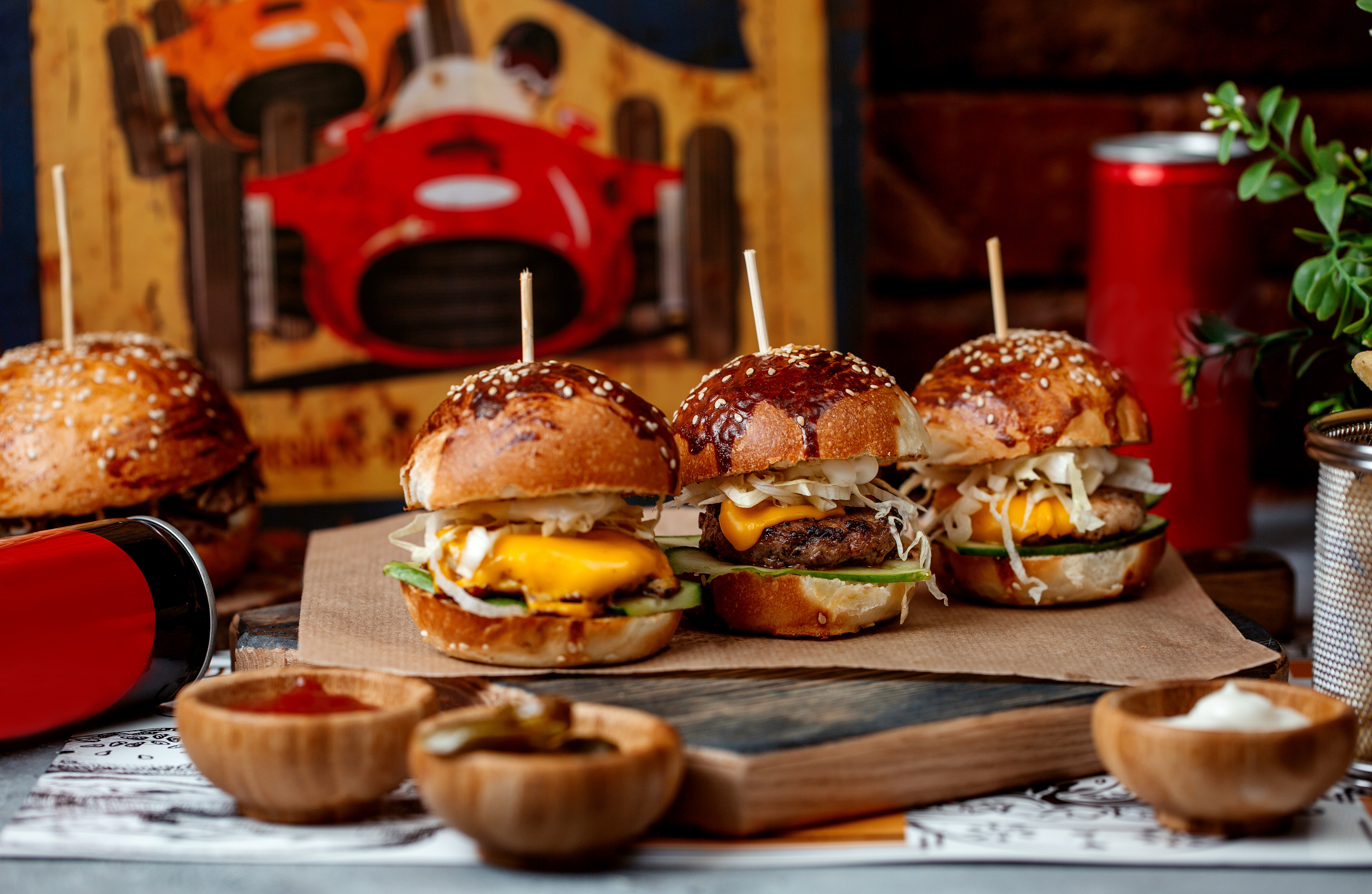 Download Still Life Food Burger 4k Ultra HD Wallpaper