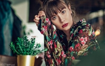 Model Pfp by Wojtek Polaczkiewicz