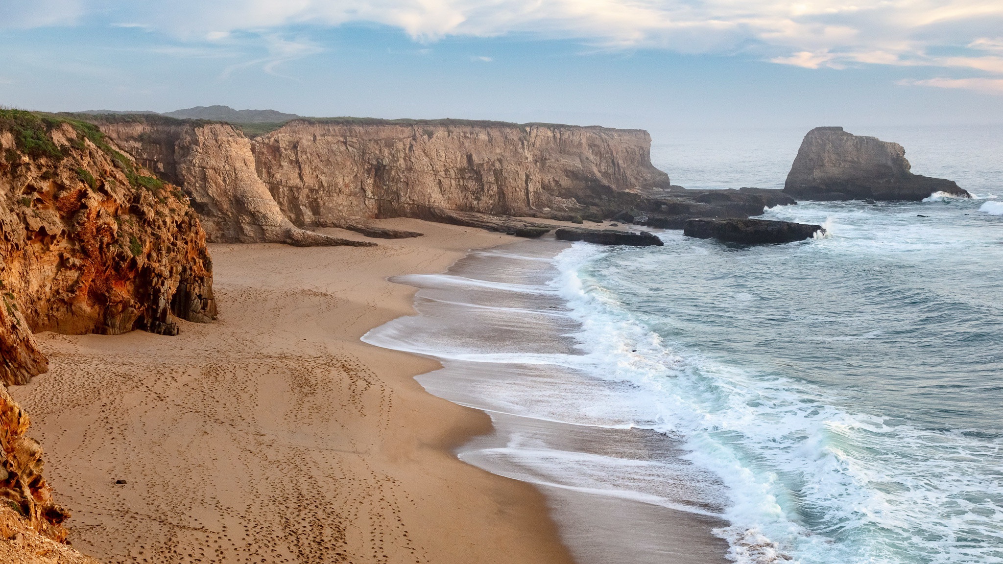 Download Cliff Nature California Beach HD Wallpaper
