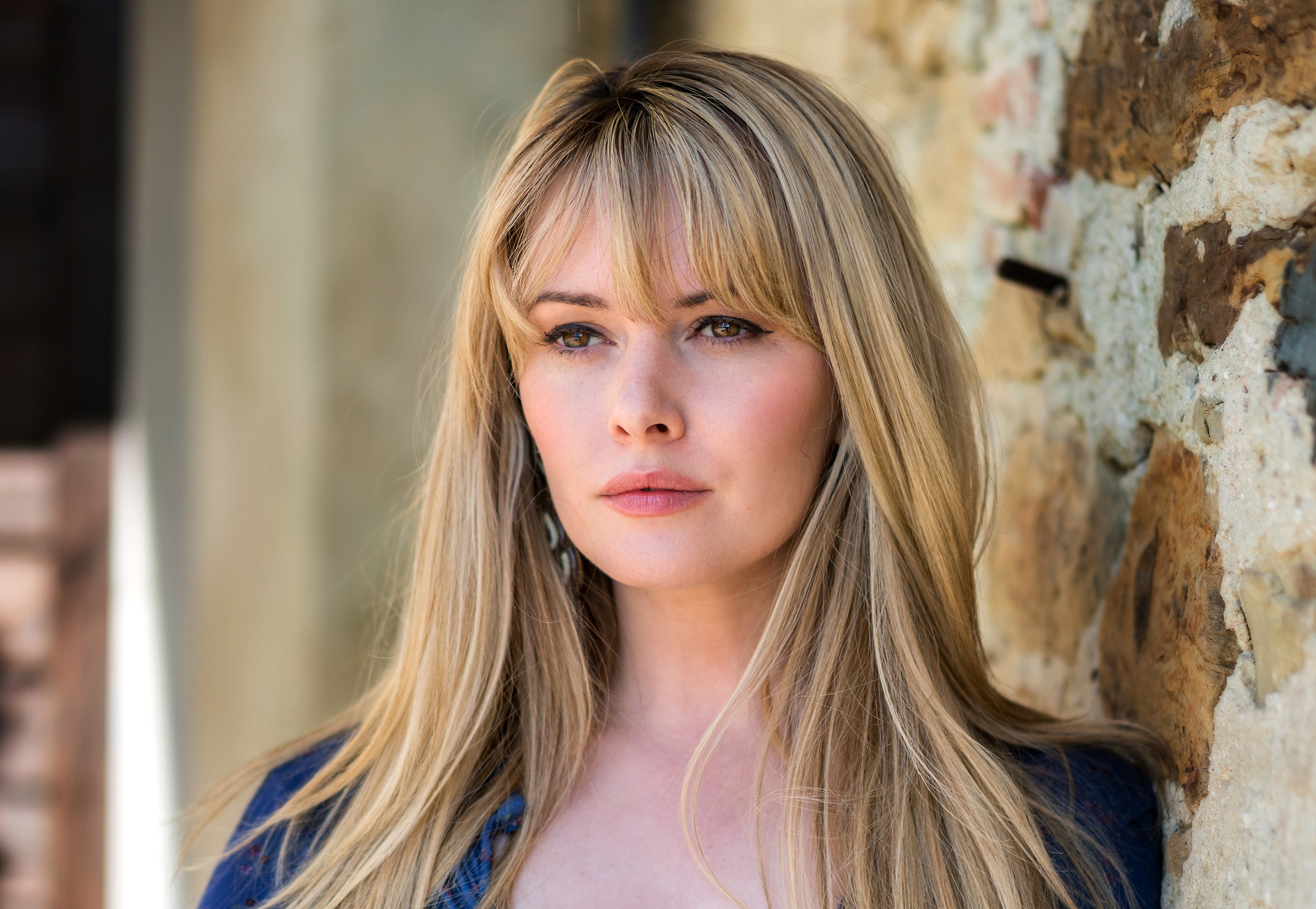 Download Blonde Face Woman Model HD Wallpaper