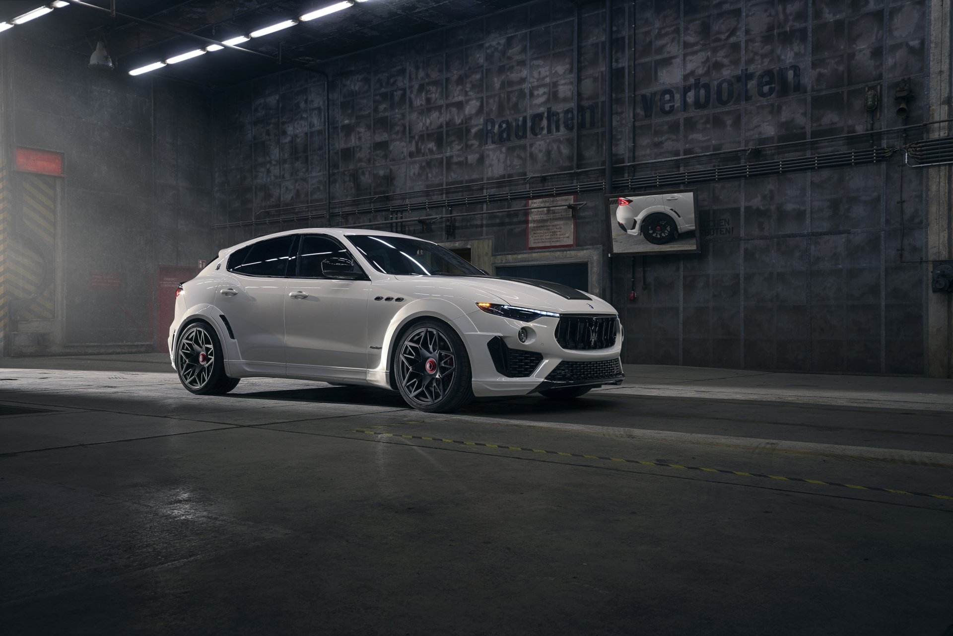 Download SUV White Car Car Maserati Vehicle Maserati Levante 4k Ultra ...