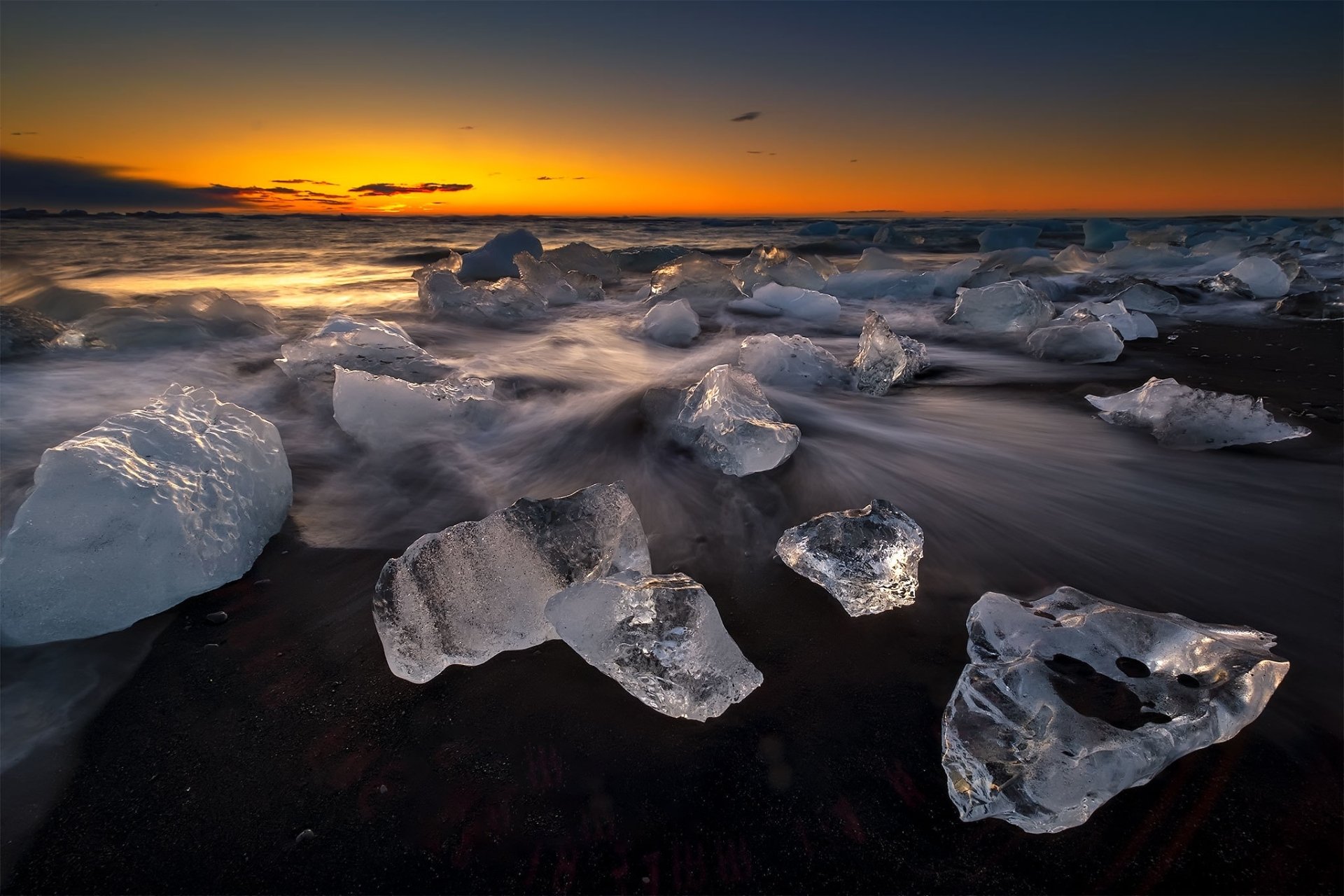 Download Nature Ice HD Wallpaper | 2048x1365 | Wallpaper Abyss