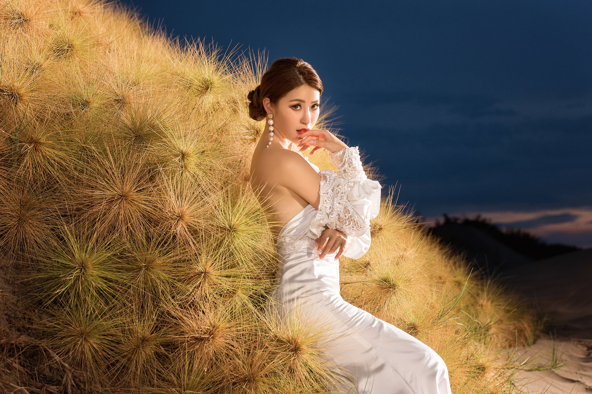 Download White Dress Wedding Dress Brunette Bride Model Woman Asian 4k ...