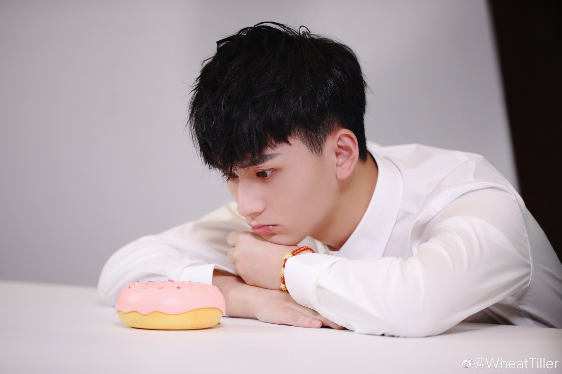 Download Celebrity Ji Li HD Wallpaper