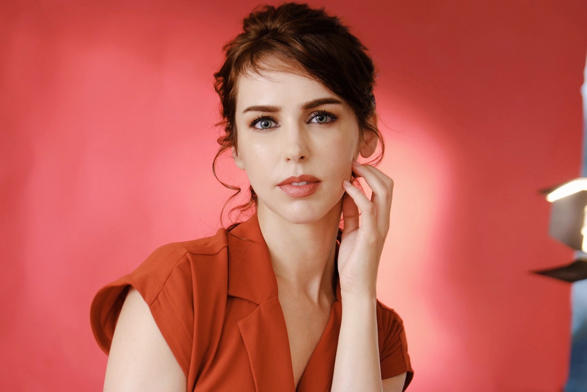 Download Brunette Stefanie Joosten Dutch Woman Model HD Wallpaper