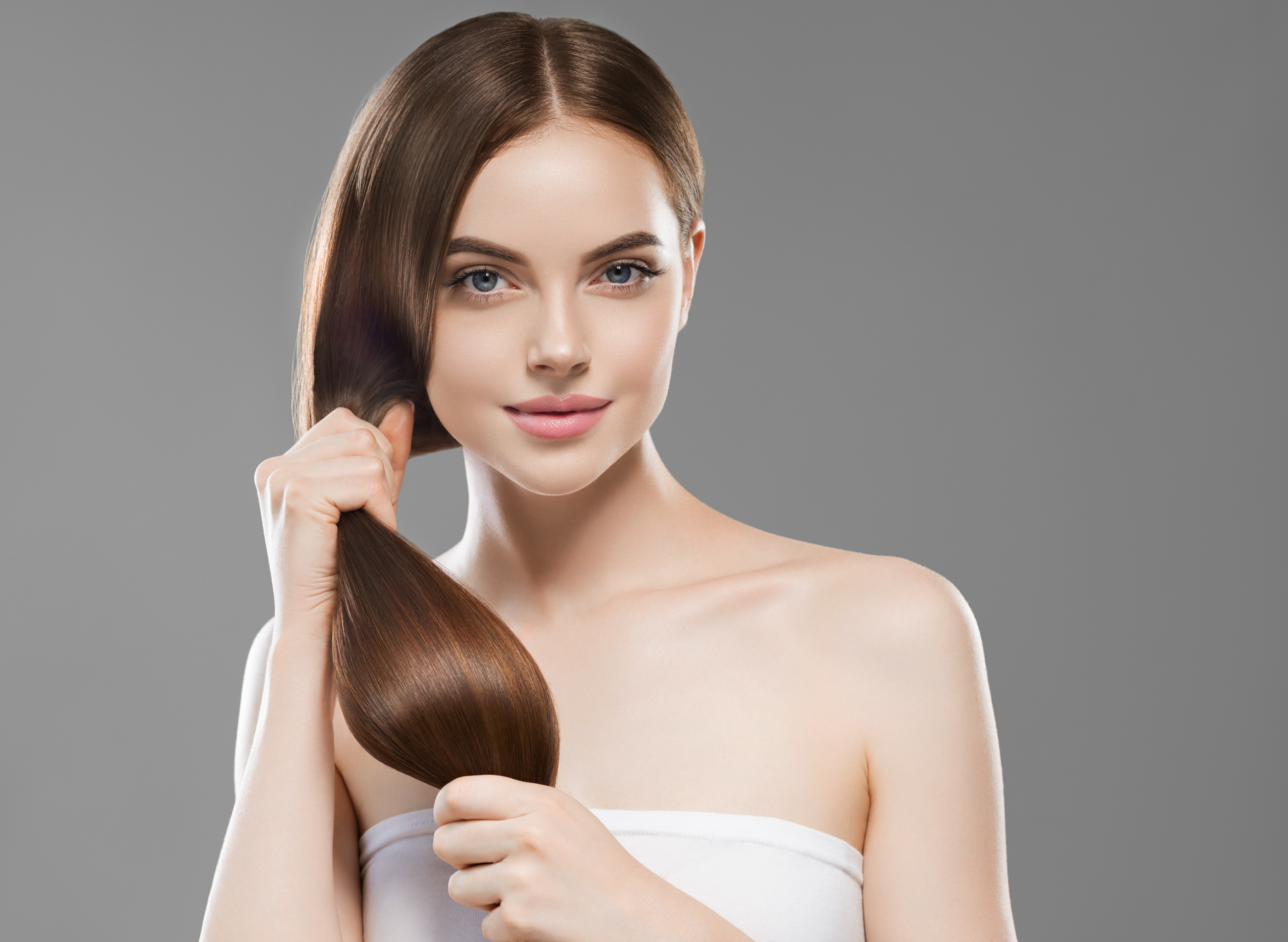 Download Woman Model HD Wallpaper