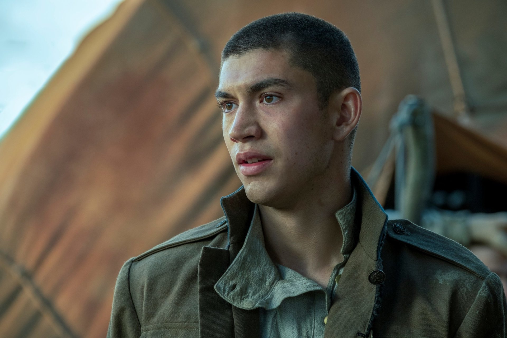 Download Malyen Oretsev Archie Renaux TV Show Shadow And Bone HD Wallpaper