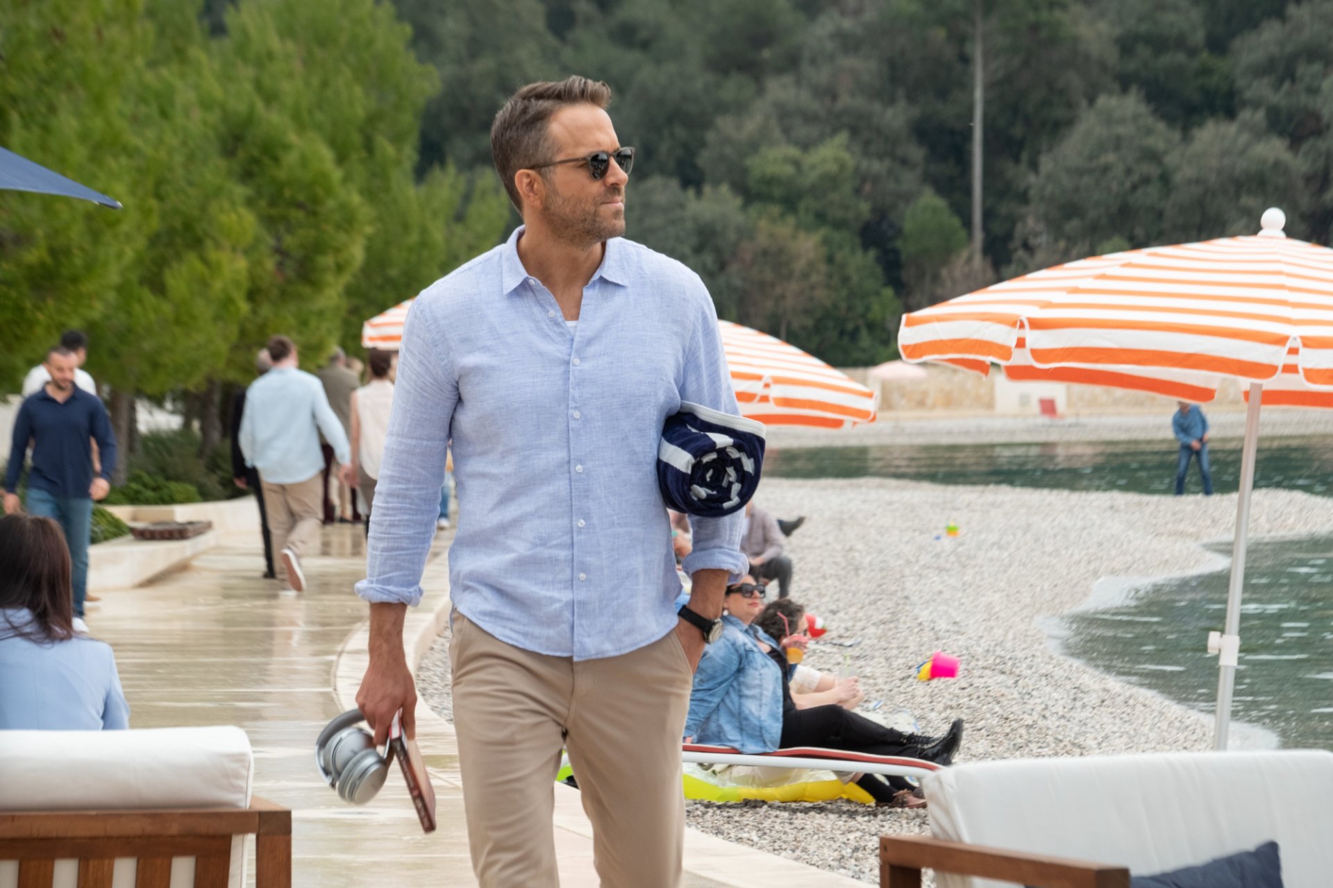 Download Ryan Reynolds Michael Bryce Movie The Hitman's Wife's ...