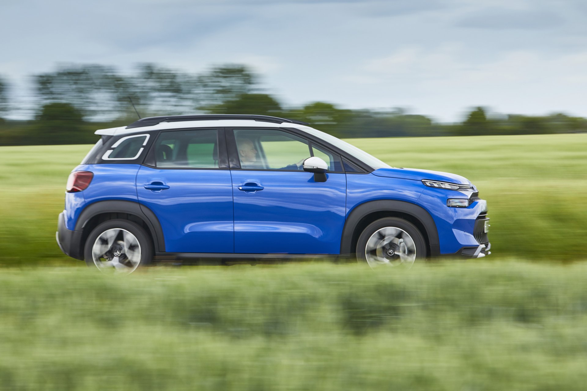Download Vehicle Citroen C3 Aircross 4k Ultra HD Wallpaper