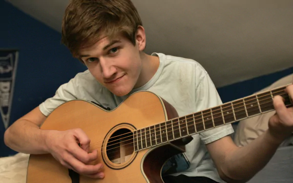 [10+] Bo Burnham Wallpapers