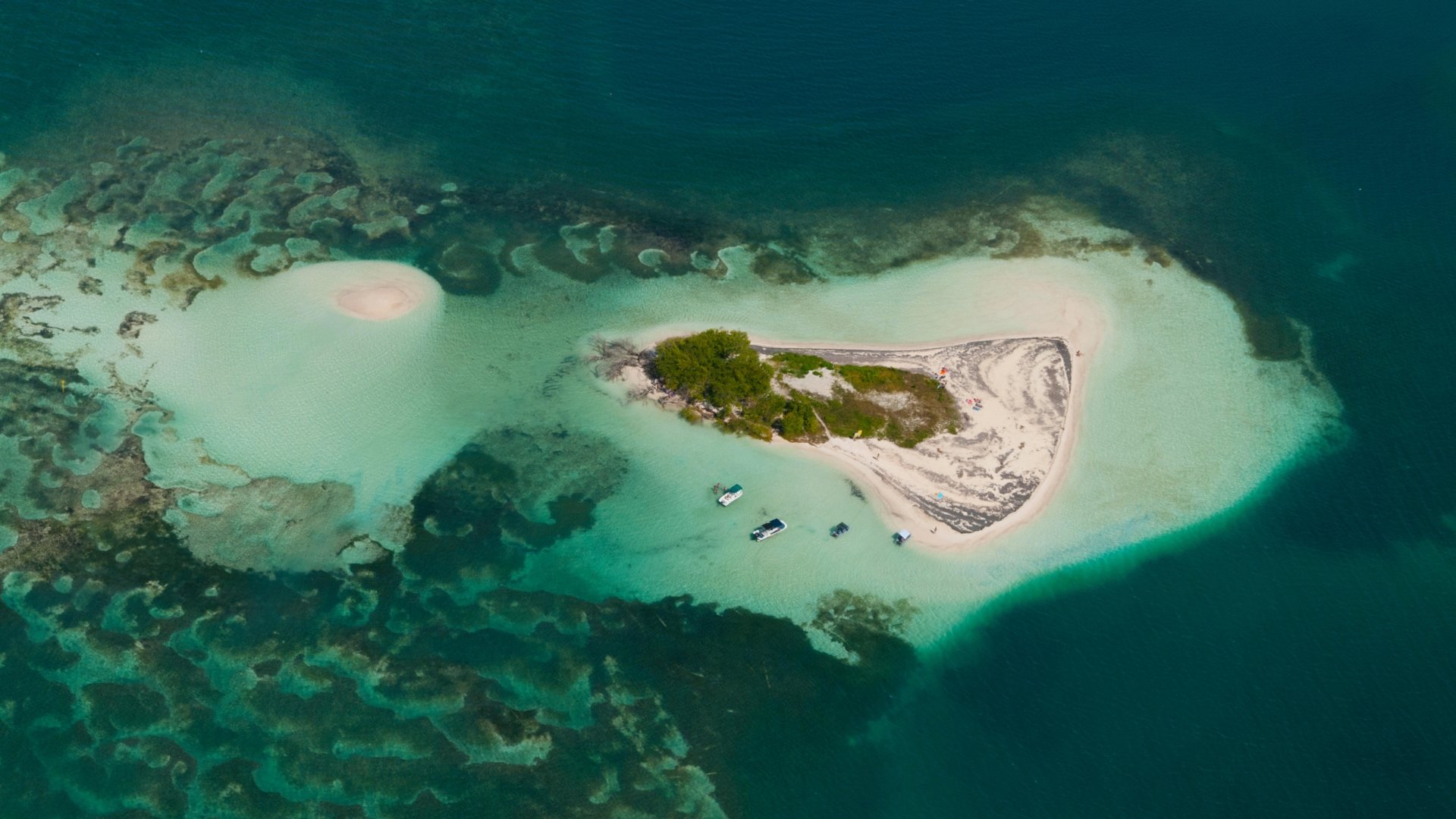 Download Nature Island 4k Ultra HD Wallpaper by Thierry GRUN - Aero