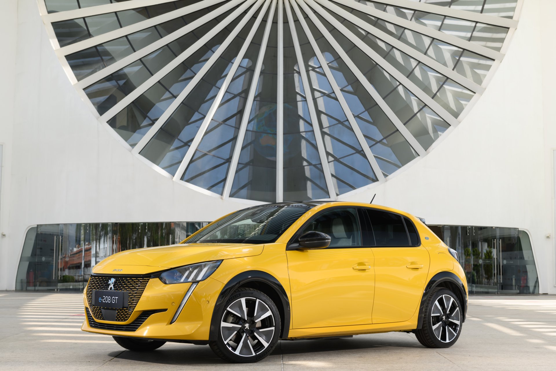 Download Supermini Electric Car Vehicle Peugeot E-208 GT 4k Ultra HD ...