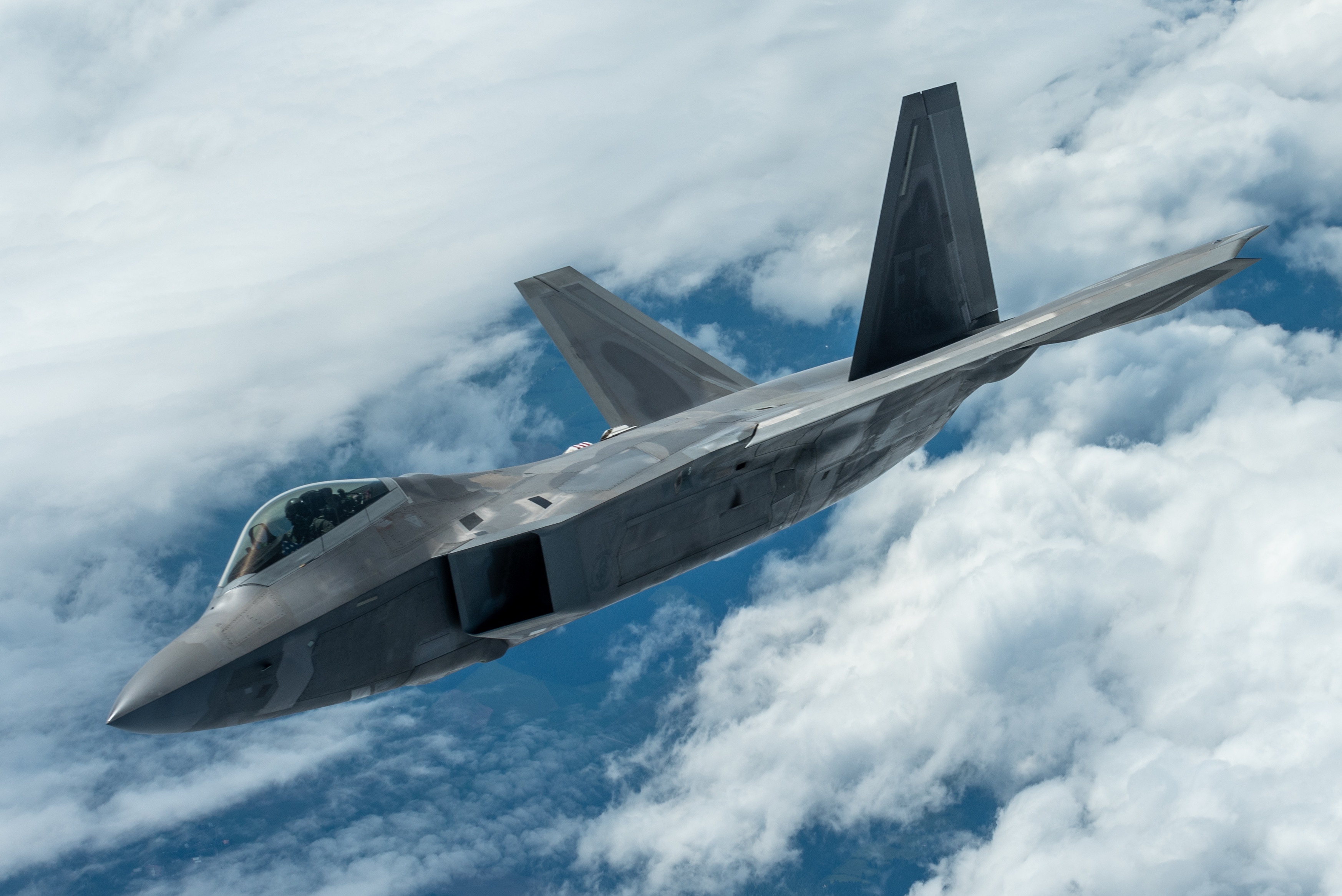 Download Warplane Jet Fighter Military Lockheed Martin F-22 Raptor HD ...