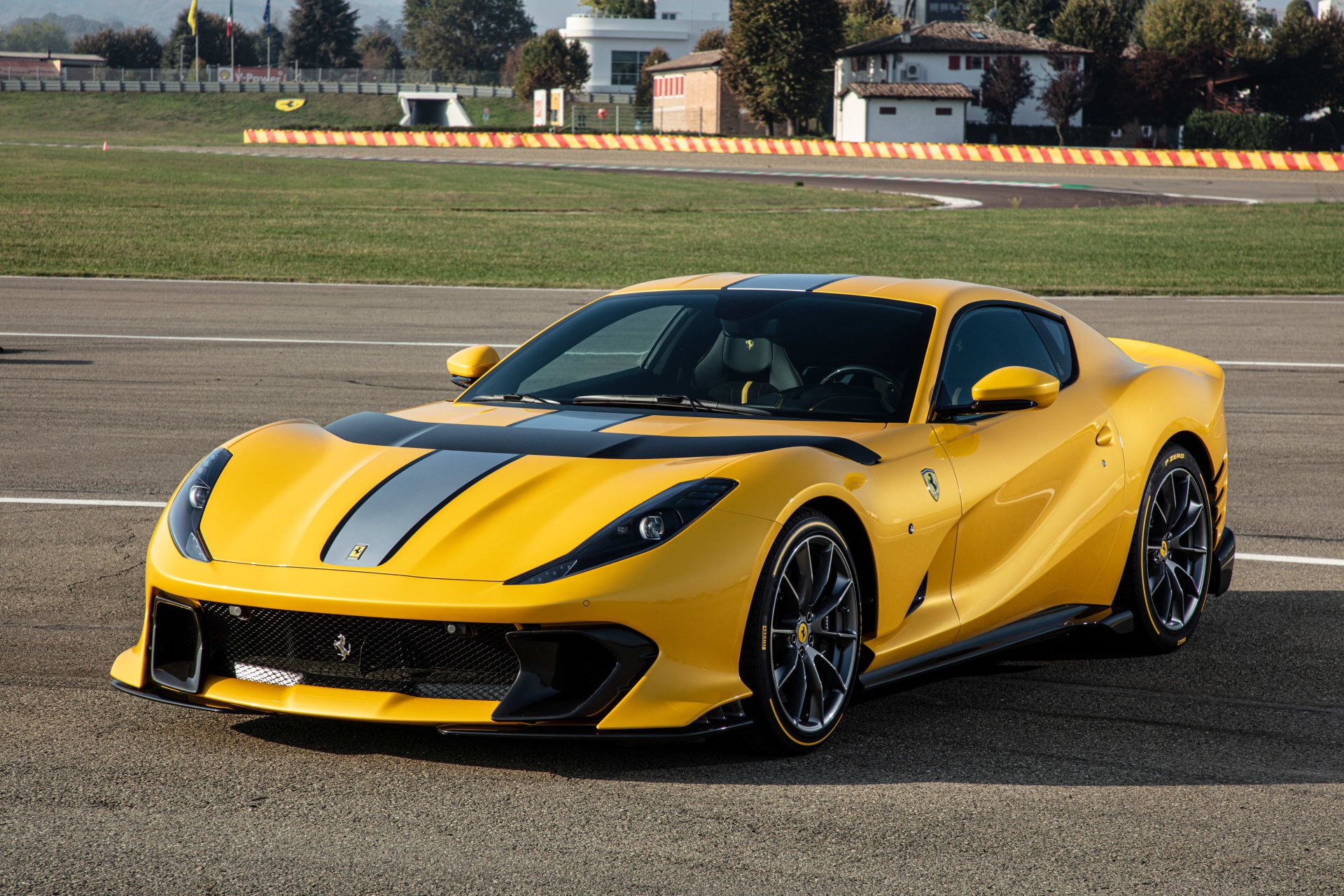 10+ Ferrari 812 Competizione Fonds d'écran HD et Images