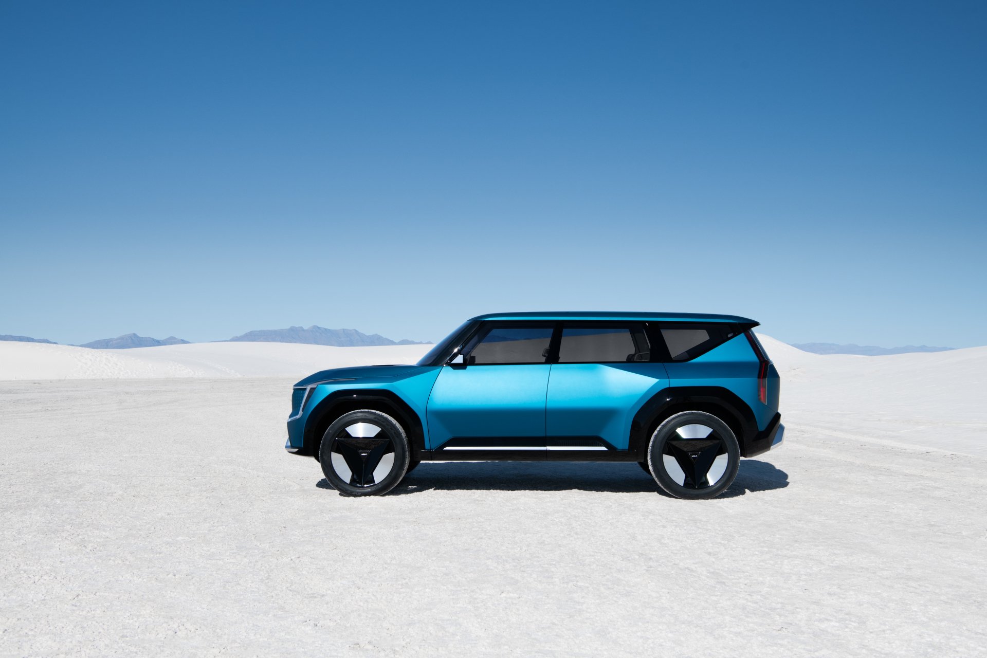 Download SUV Concept Car Vehicle Kia EV9 4k Ultra HD Wallpaper
