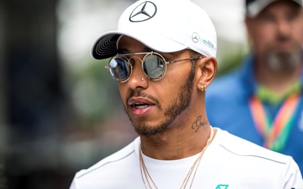 [40+] Lewis Hamilton Wallpapers