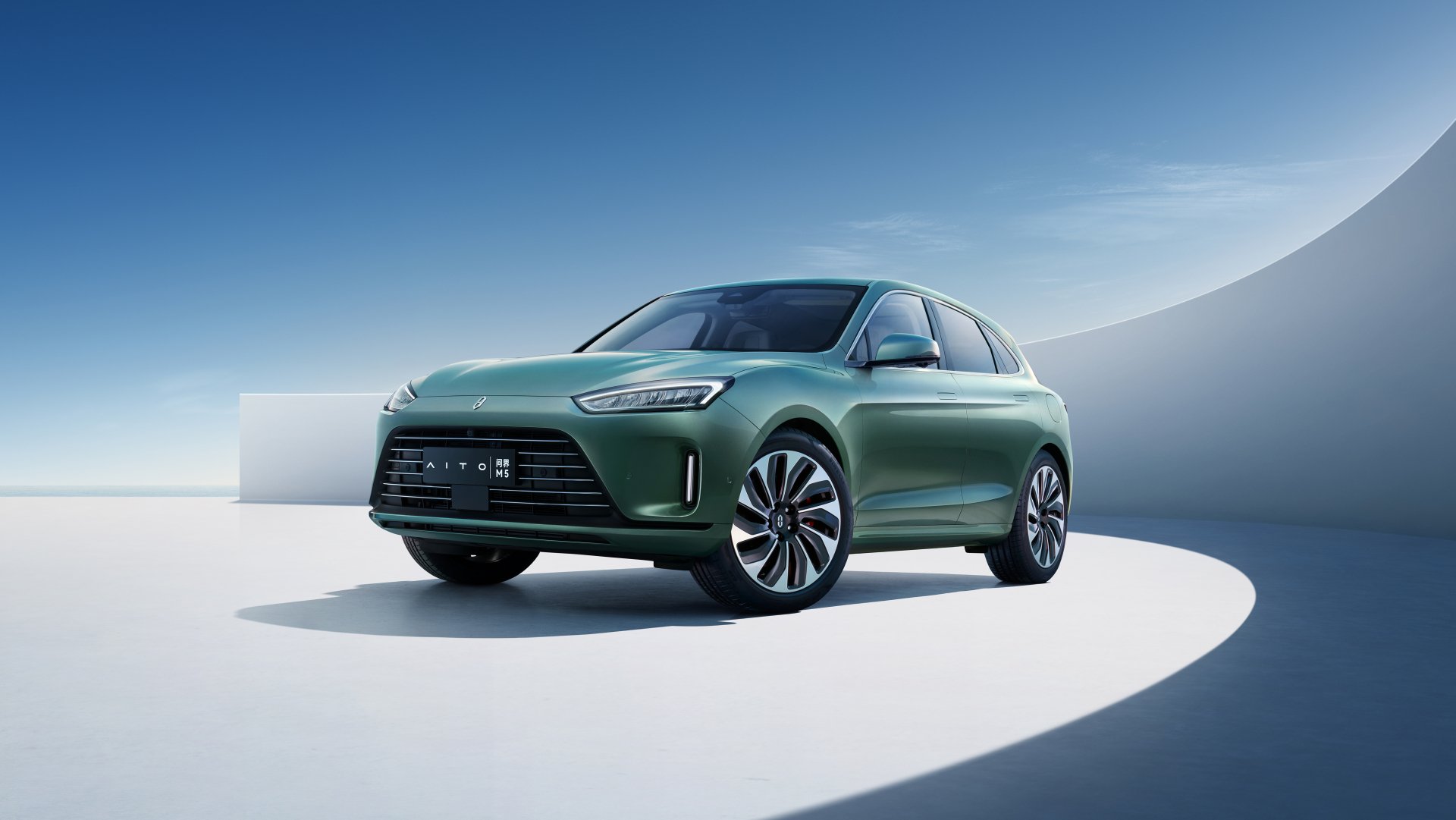 Download Electric Car SUV Vehicle AITO M5 4k Ultra HD Wallpaper