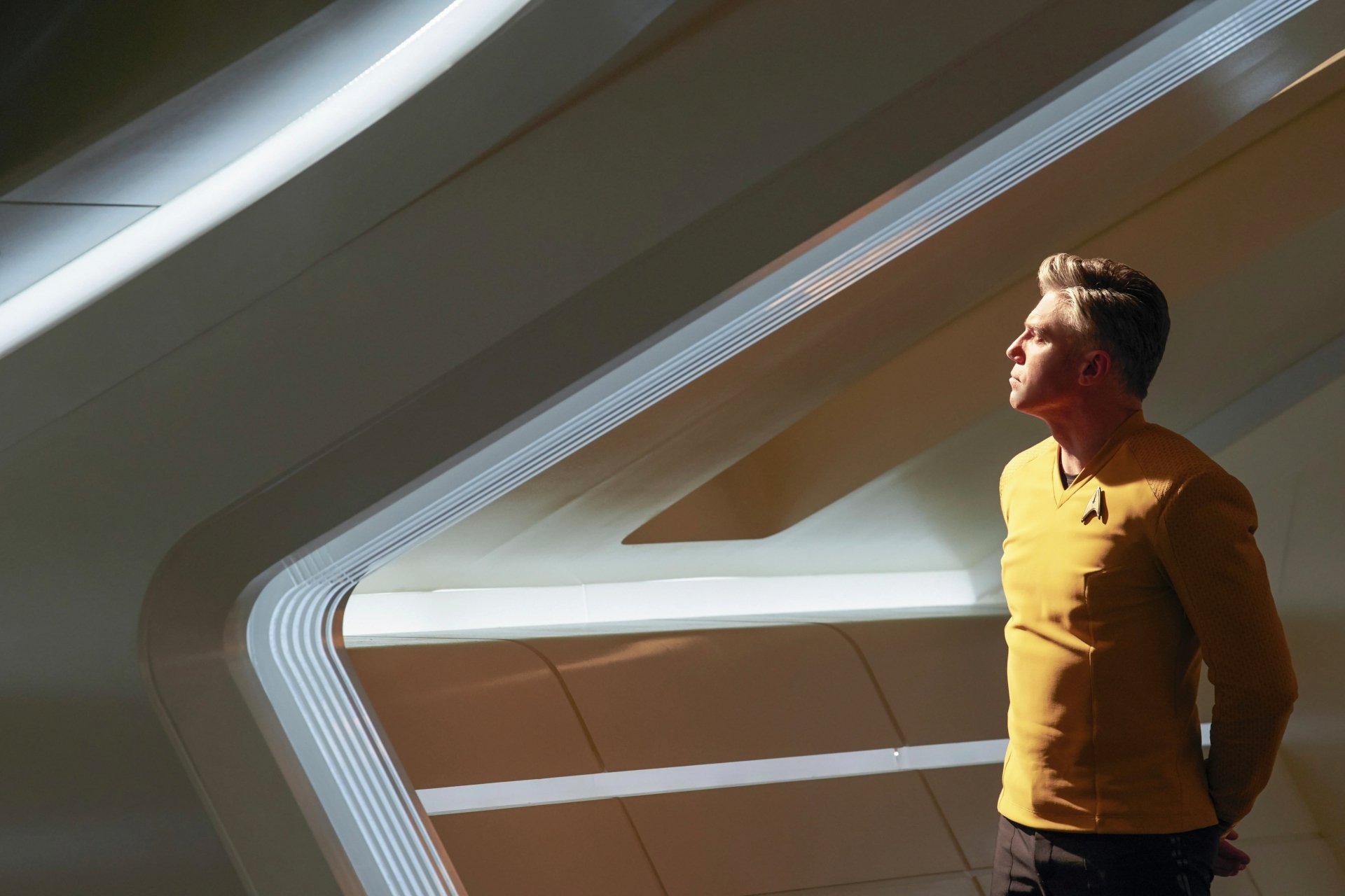 Download Christopher Pike Anson Mount TV Show Star Trek: Strange New Worlds 4k Ultra HD Wallpaper