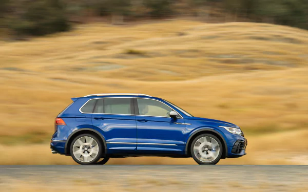 [10+] Volkswagen Tiguan R Wallpapers