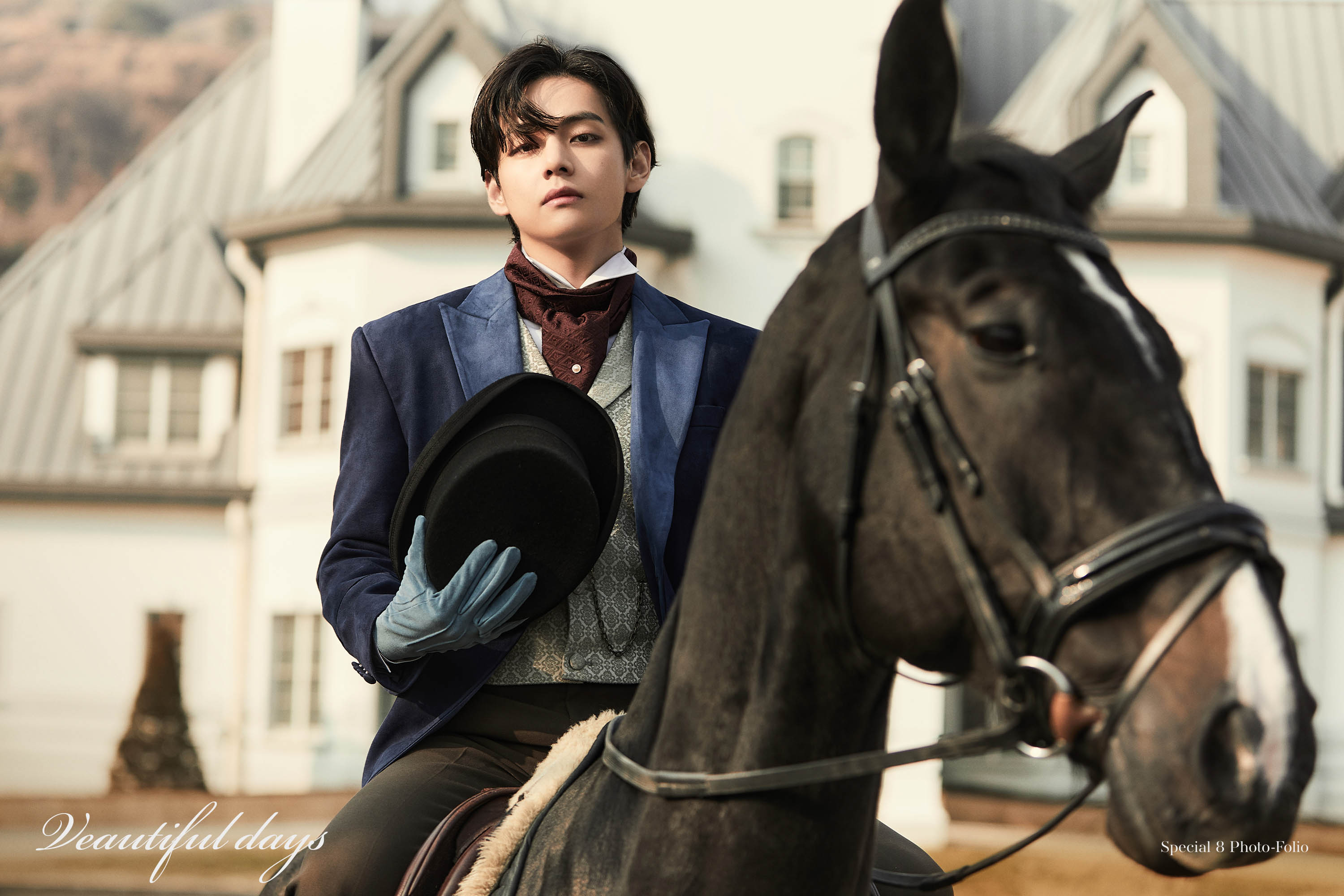 Download HD Wallpaper by HYBE