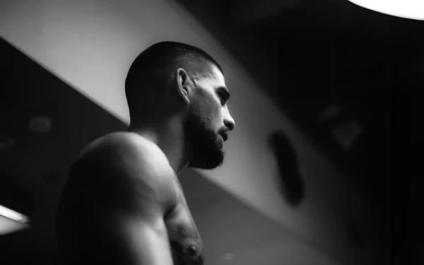 Alex Pereira: 4K Ultra HD UFC Wallpaper of a Rising MMA Star