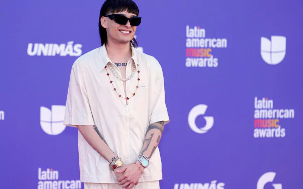 Peso Pluma Wallpapers