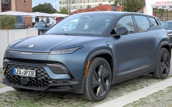 Fisker Ocean Electric SUV HD Wallpaper | Eco-Friendly Luxury Automotive ...