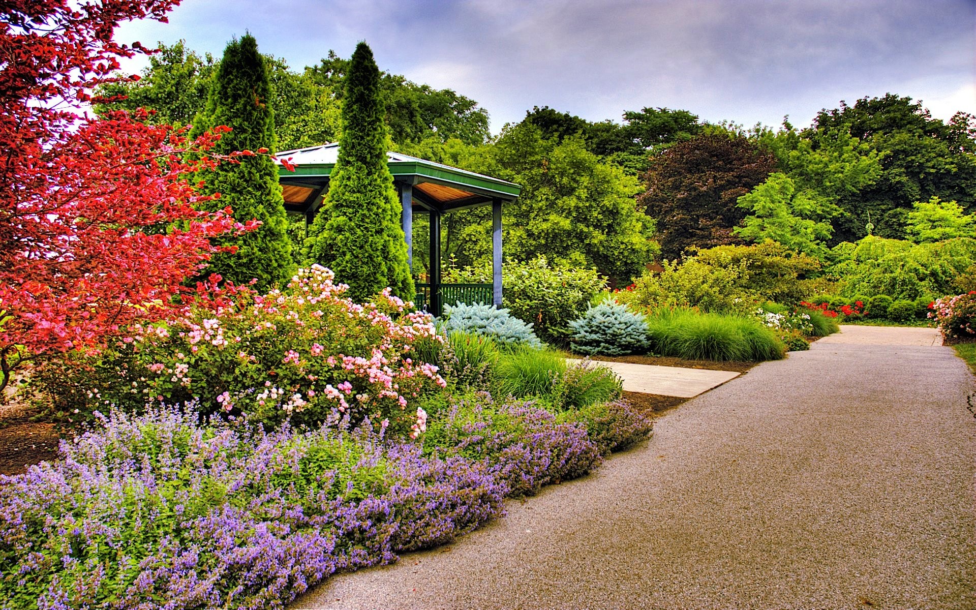 Stunning Man-Made Garden: A HD Wallpaper Experience
