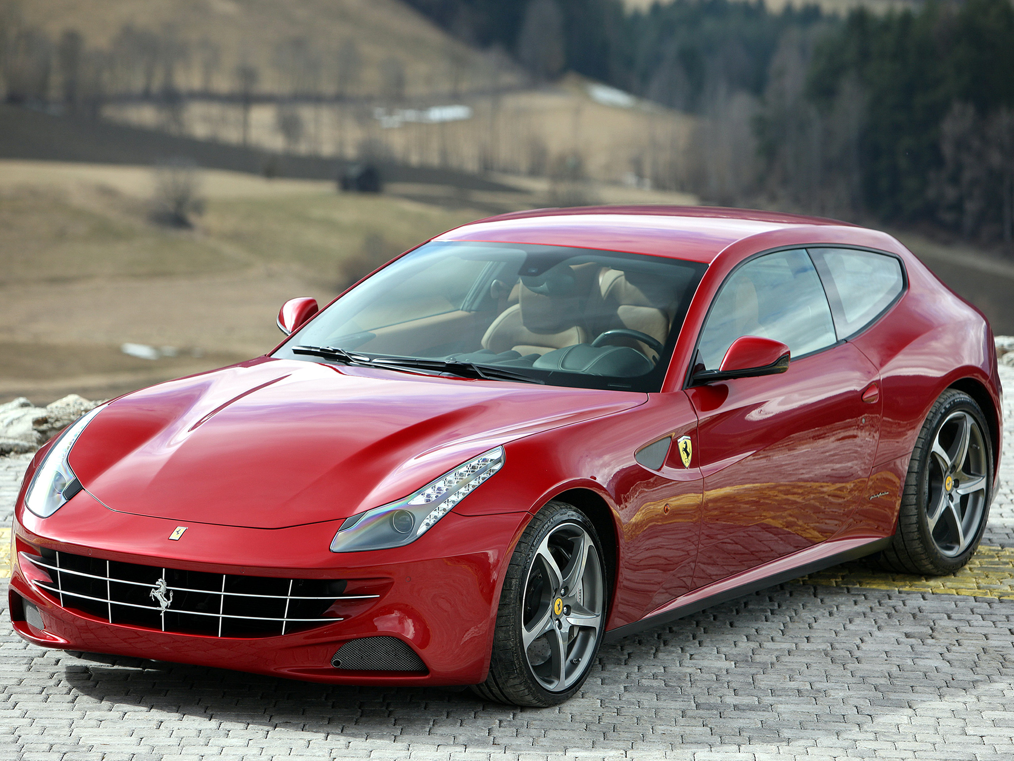 Download Vehicle Ferrari HD Wallpaper