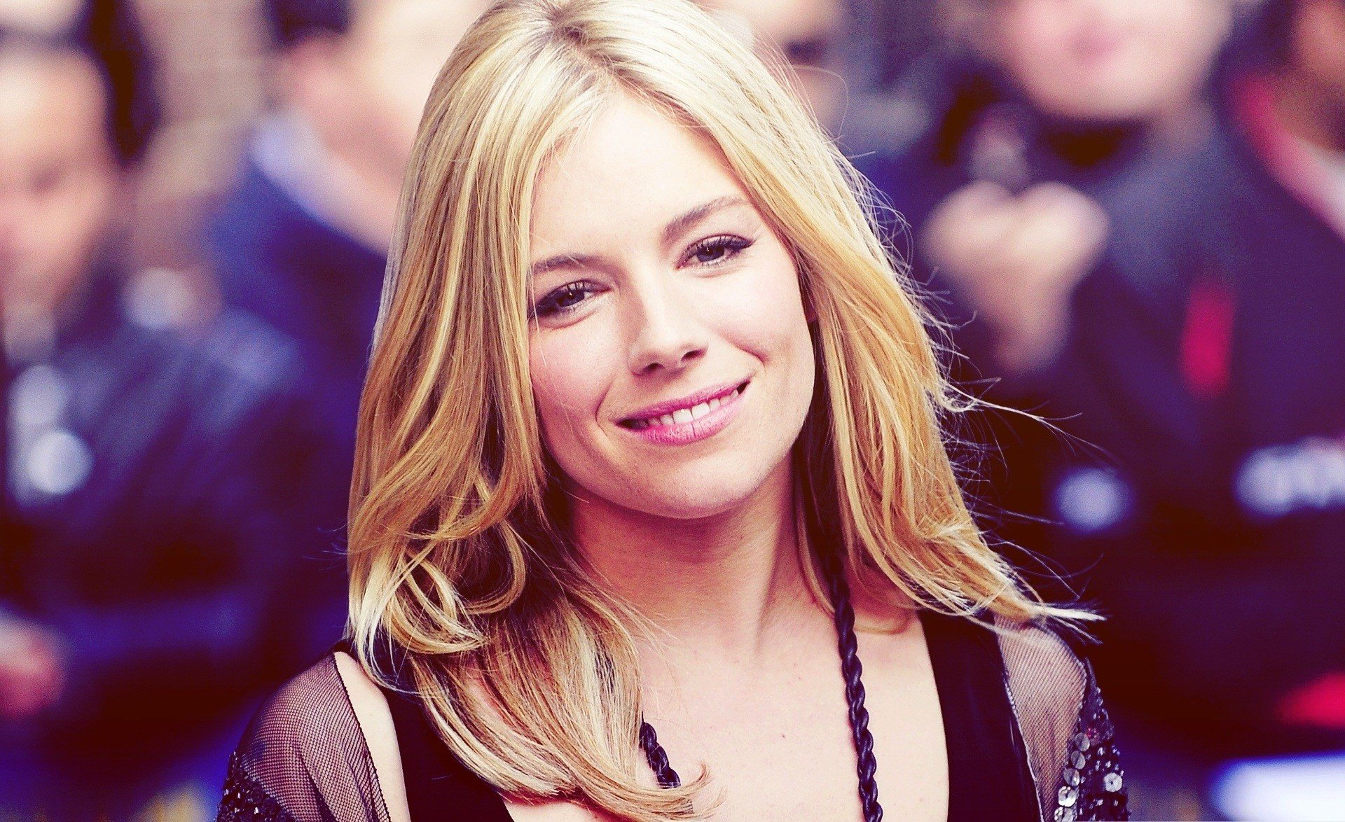 Sienna Miller Star Shine – HD Celebrity Wallpaper