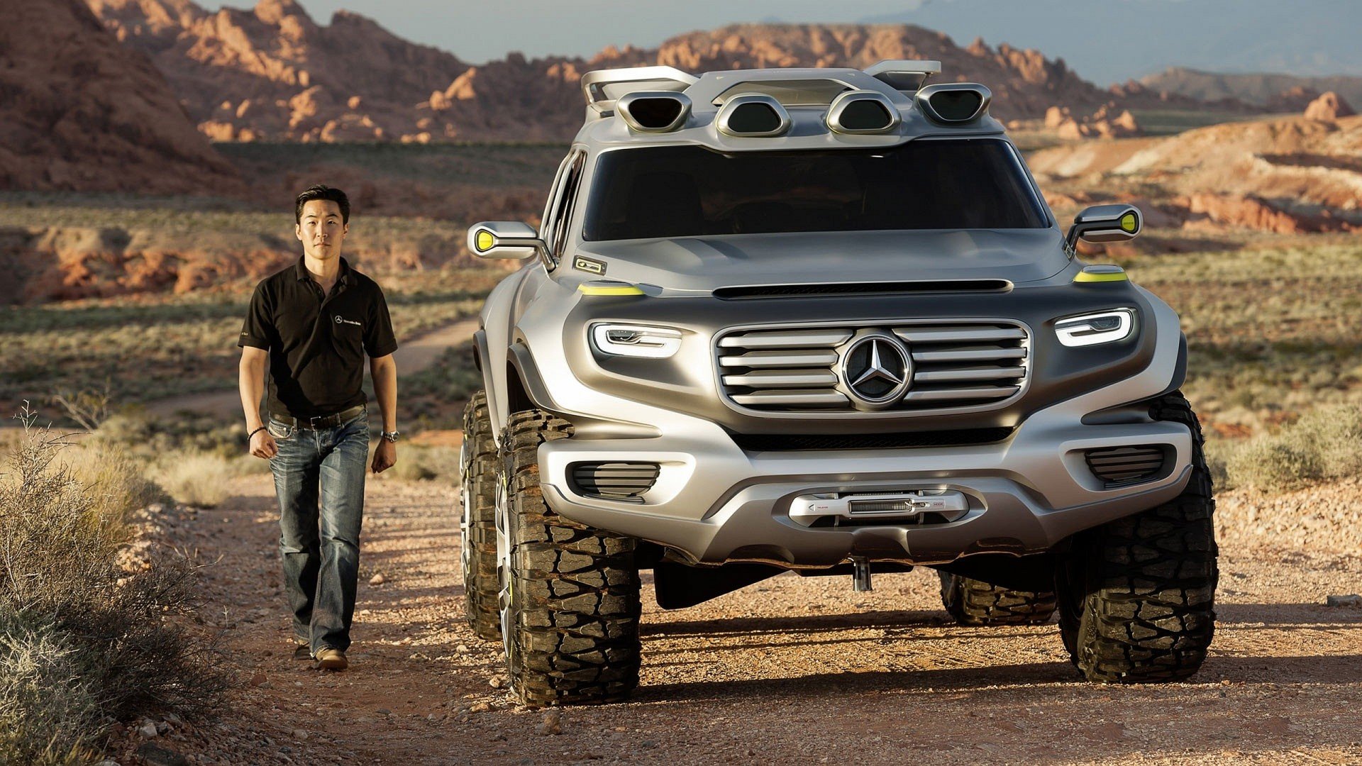Mercedes Off-Road Beast | HD Vehicle Wallpaper