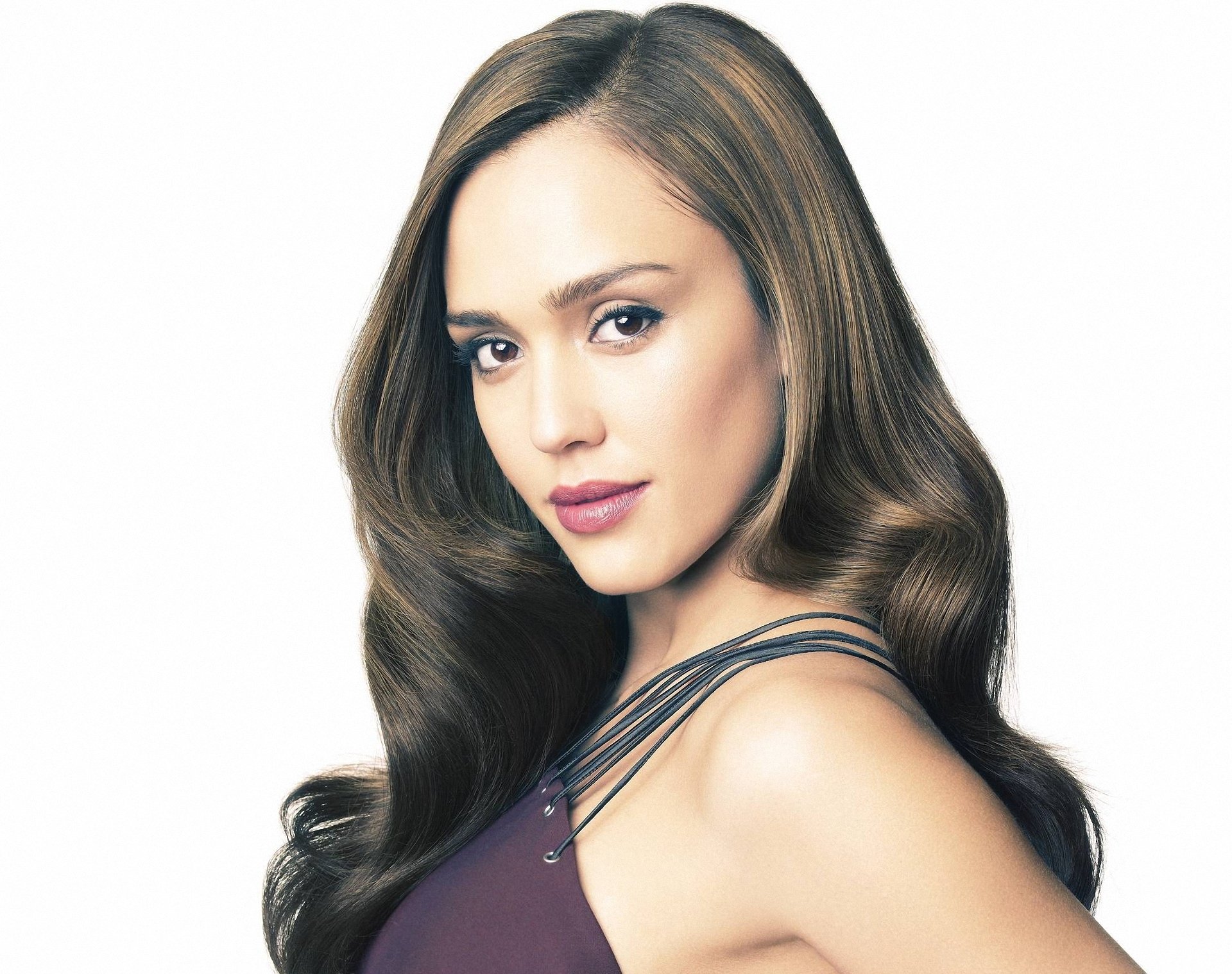 Jessica Alba HD Celebrity Wallpaper – Glamour and Grace Unveiled ...