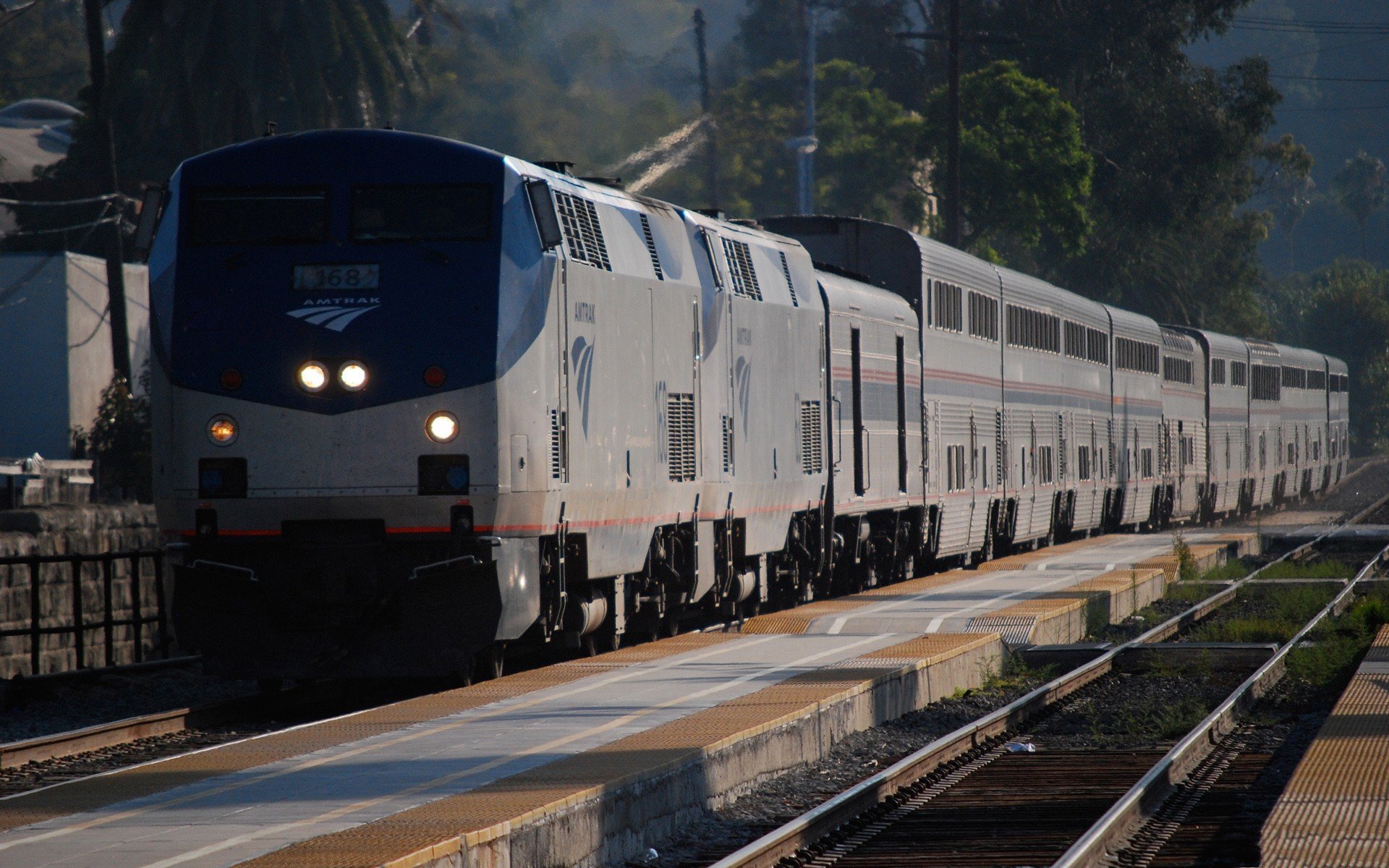 Download Vehicle Train HD Wallpaper | 1920x1200 | Wallpaper Abyss