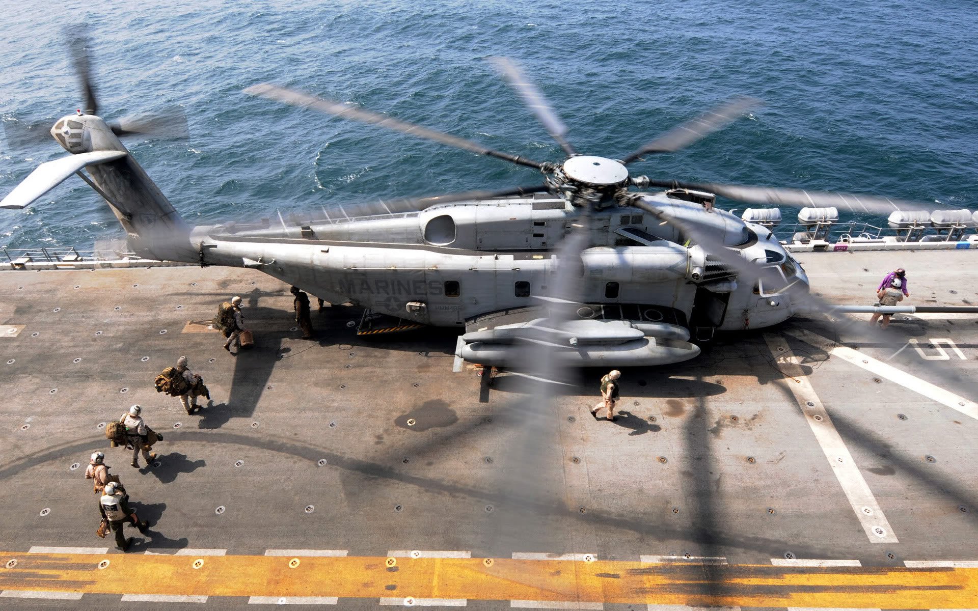 Download Military Sikorsky CH-53E Super Stallion HD Wallpaper