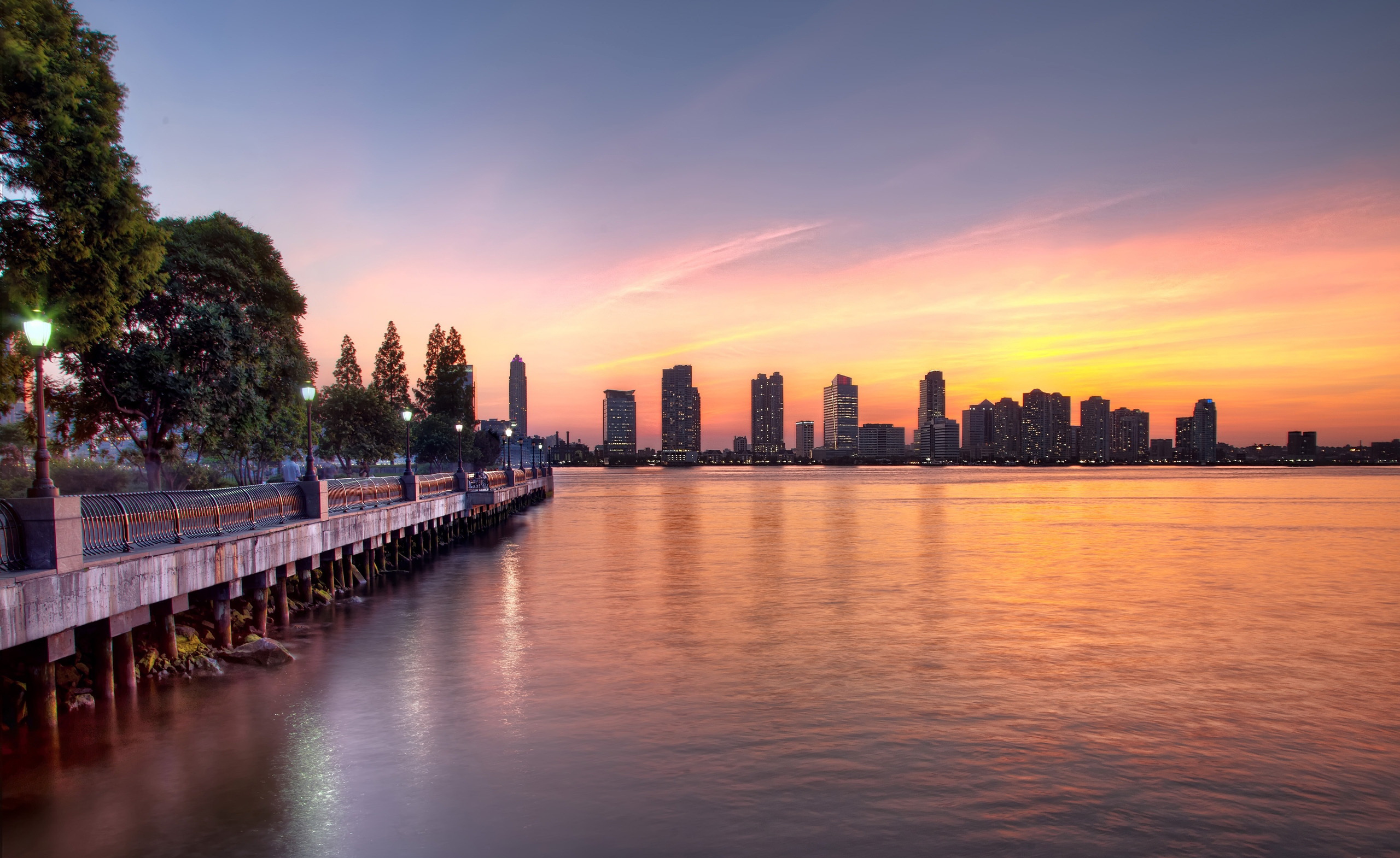 Urban Serenity: Man-Made Cityscape at Sunset – HD Wallpaper