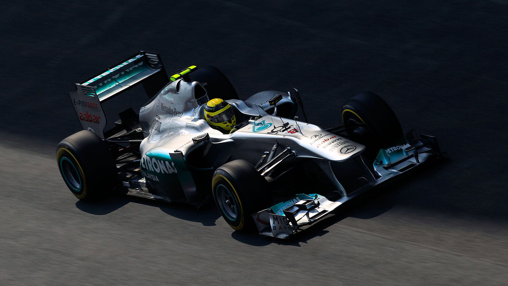 Download F1 Sports HD Wallpaper