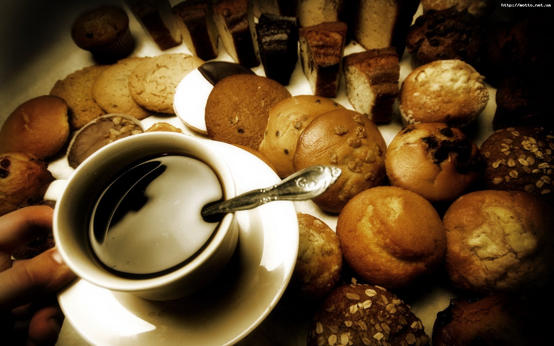 Cozy Coffee & Fresh Baked Treats HD Wallpaper