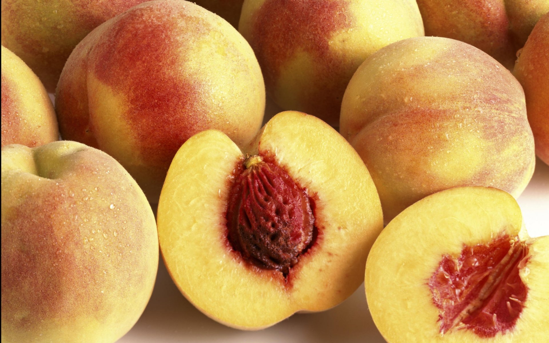 Download Food Peach HD Wallpaper