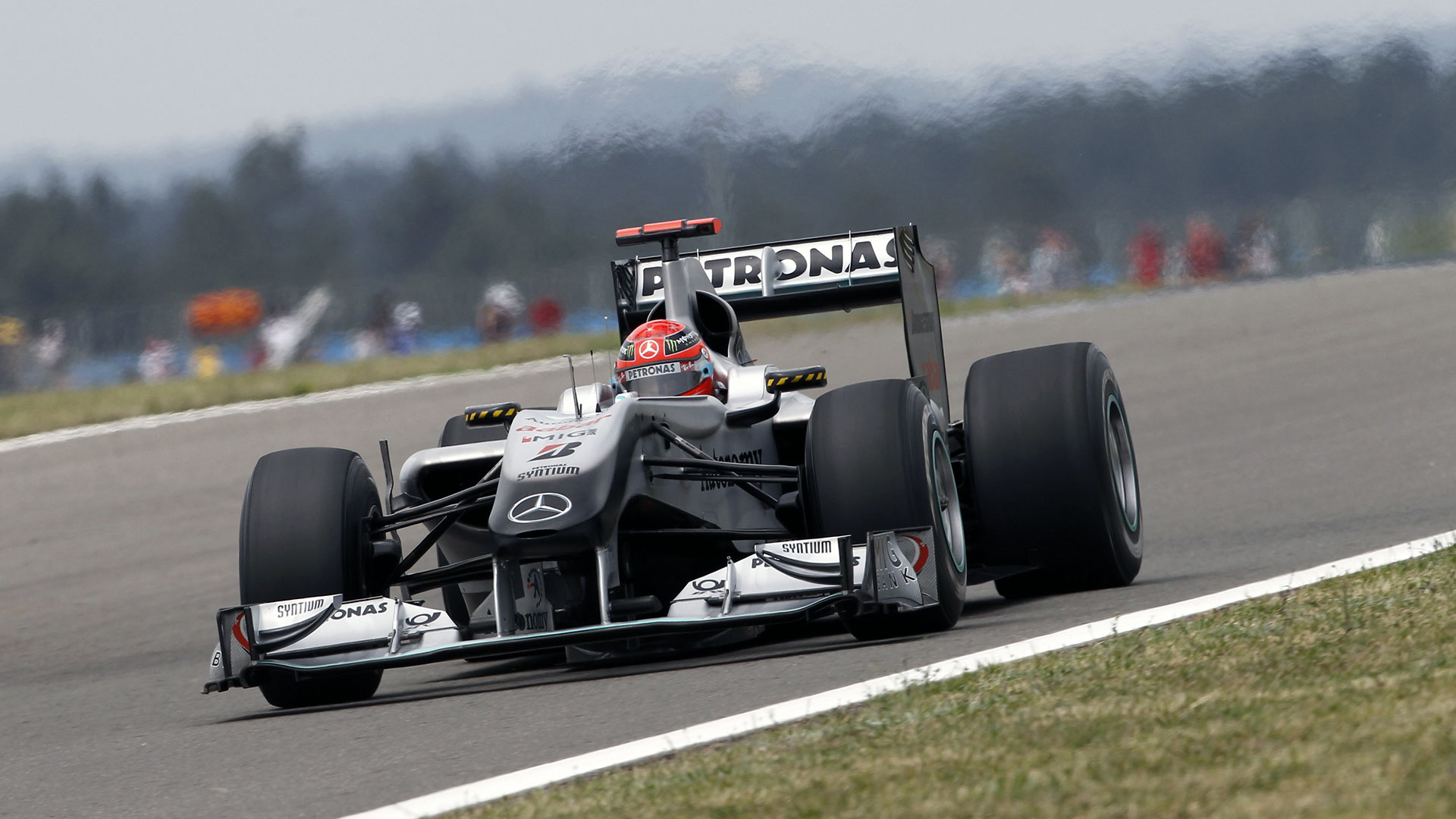 Download F1 Sports HD Wallpaper