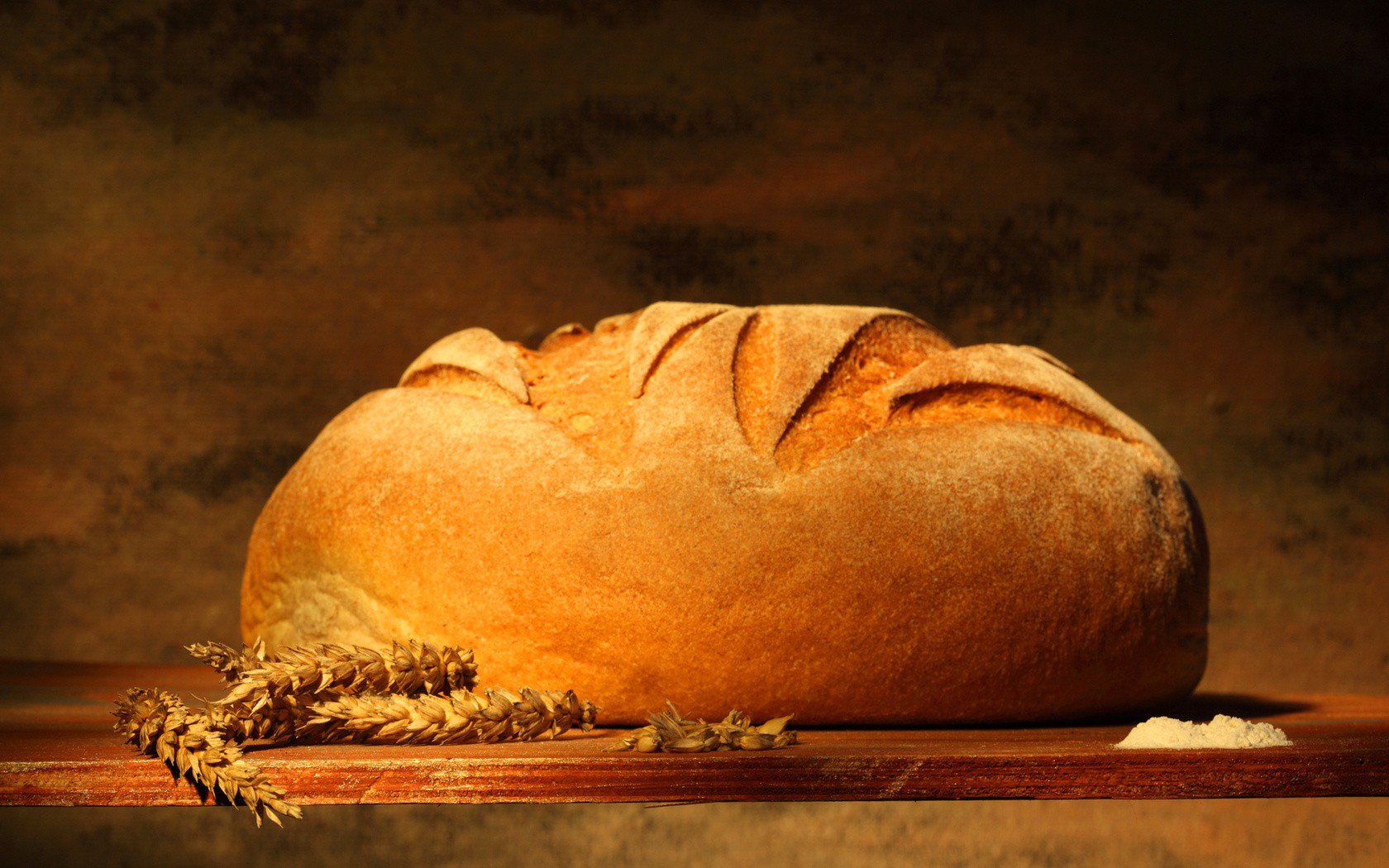 Golden Loaf — HD Bread Wallpaper