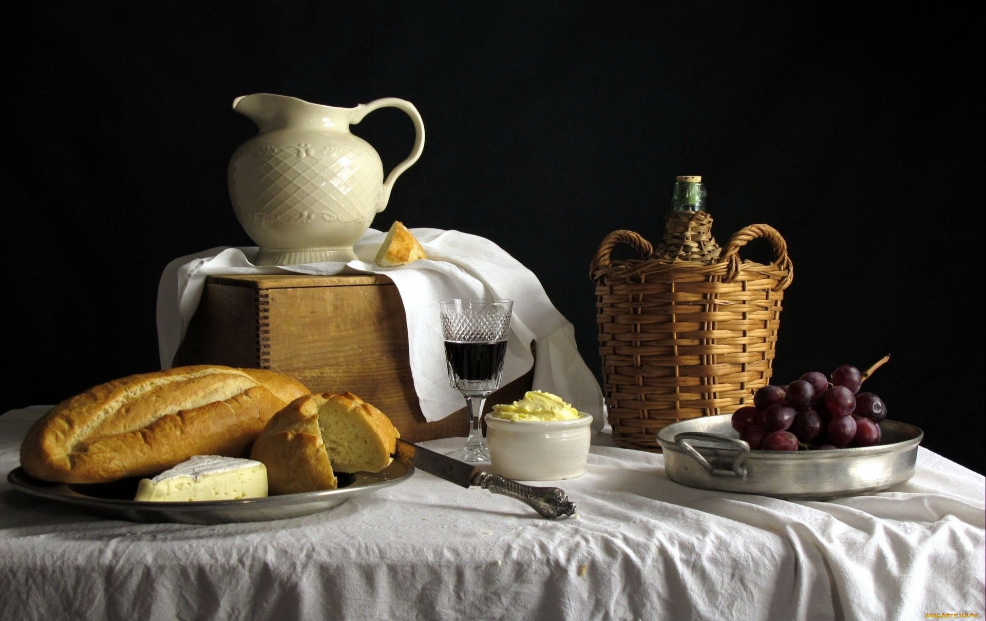 Elegant Still Life: Classic Food Harmony in HD
