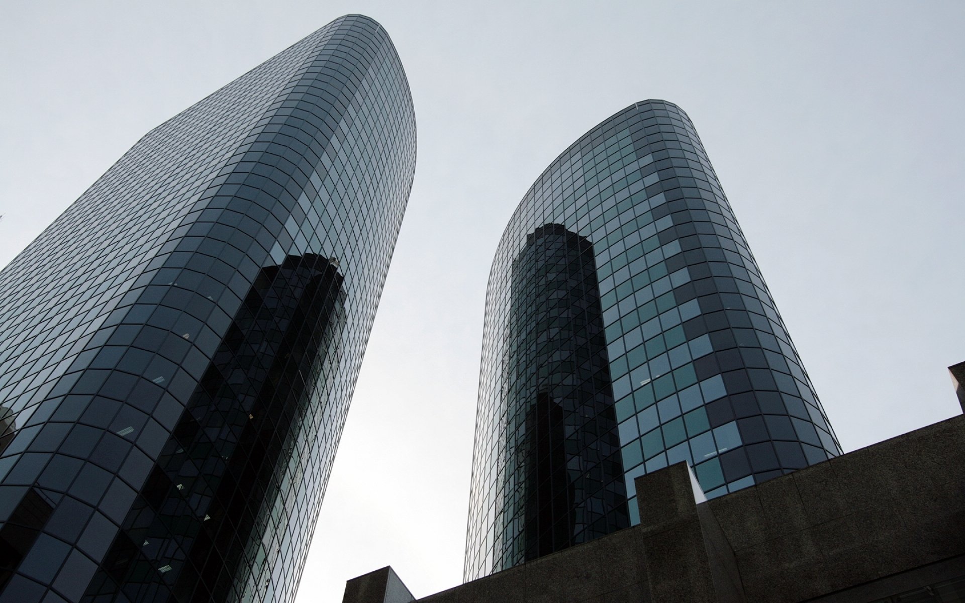 Download Man Made Skyscraper HD Wallpaper