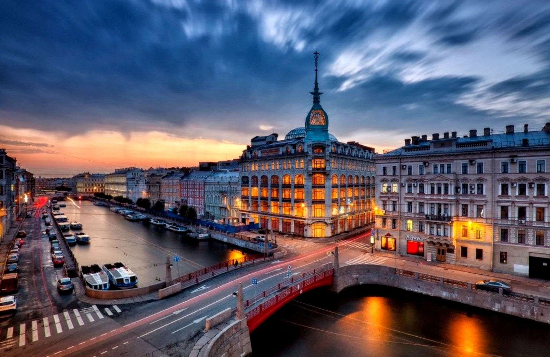 Download Man Made City HD Wallpaper