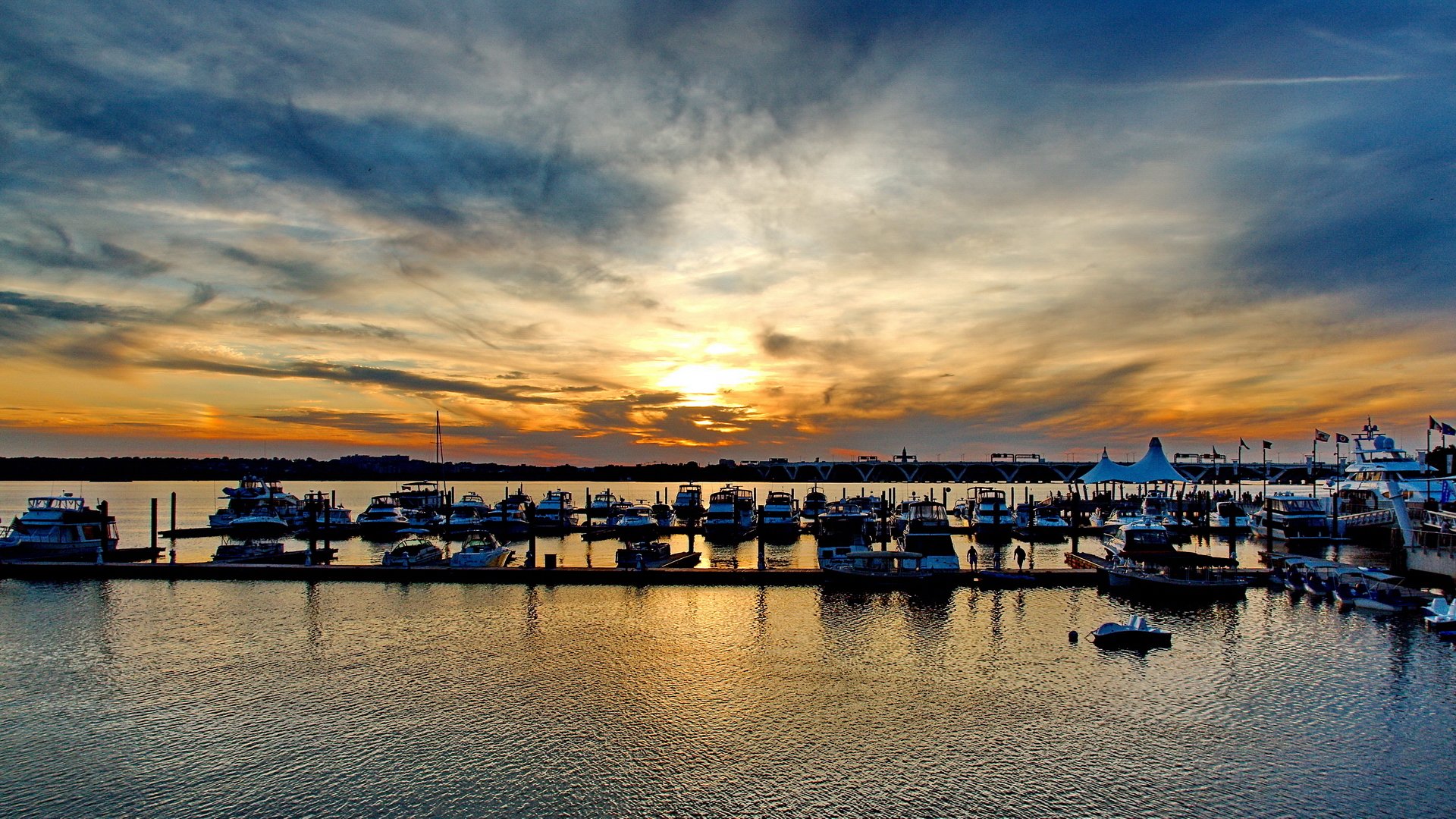 Harbor Sunset by bear844