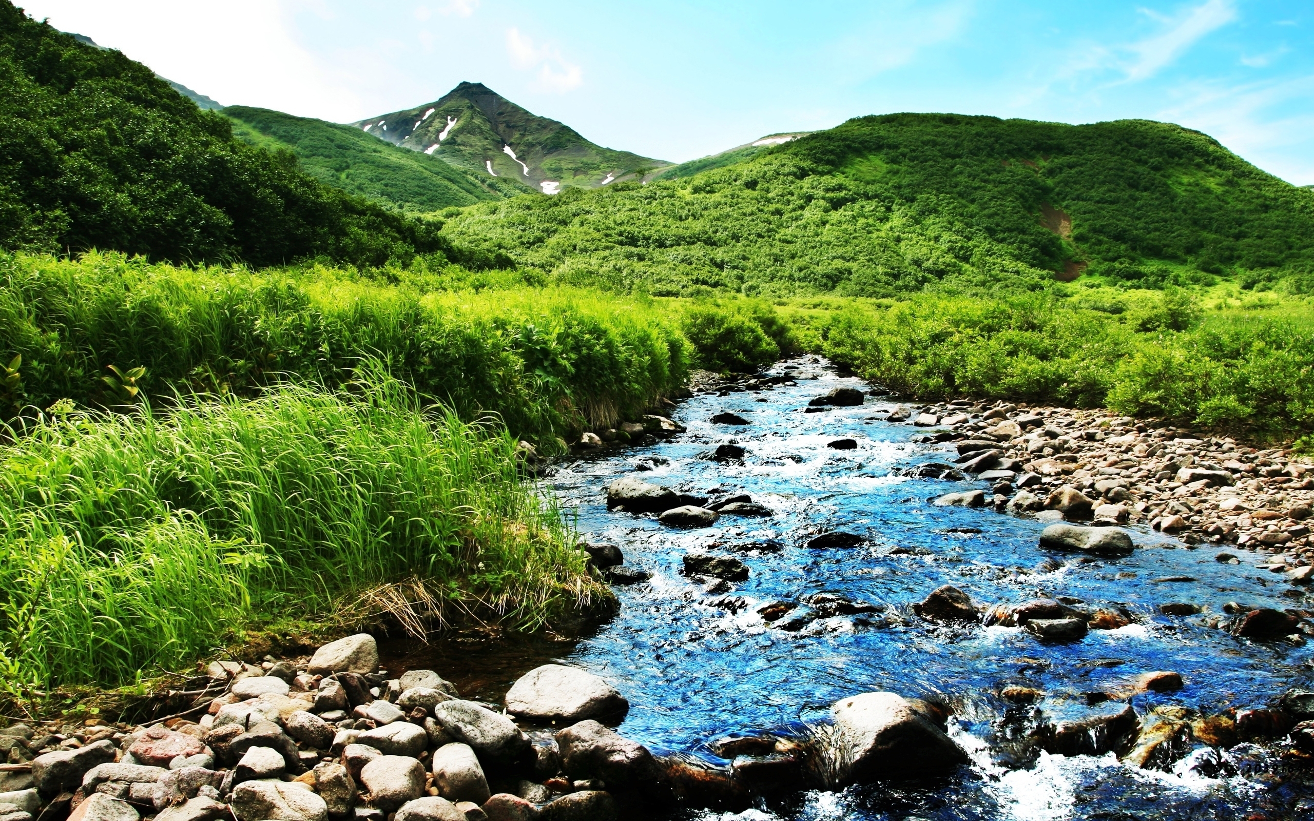 Download Nature Stream HD Wallpaper