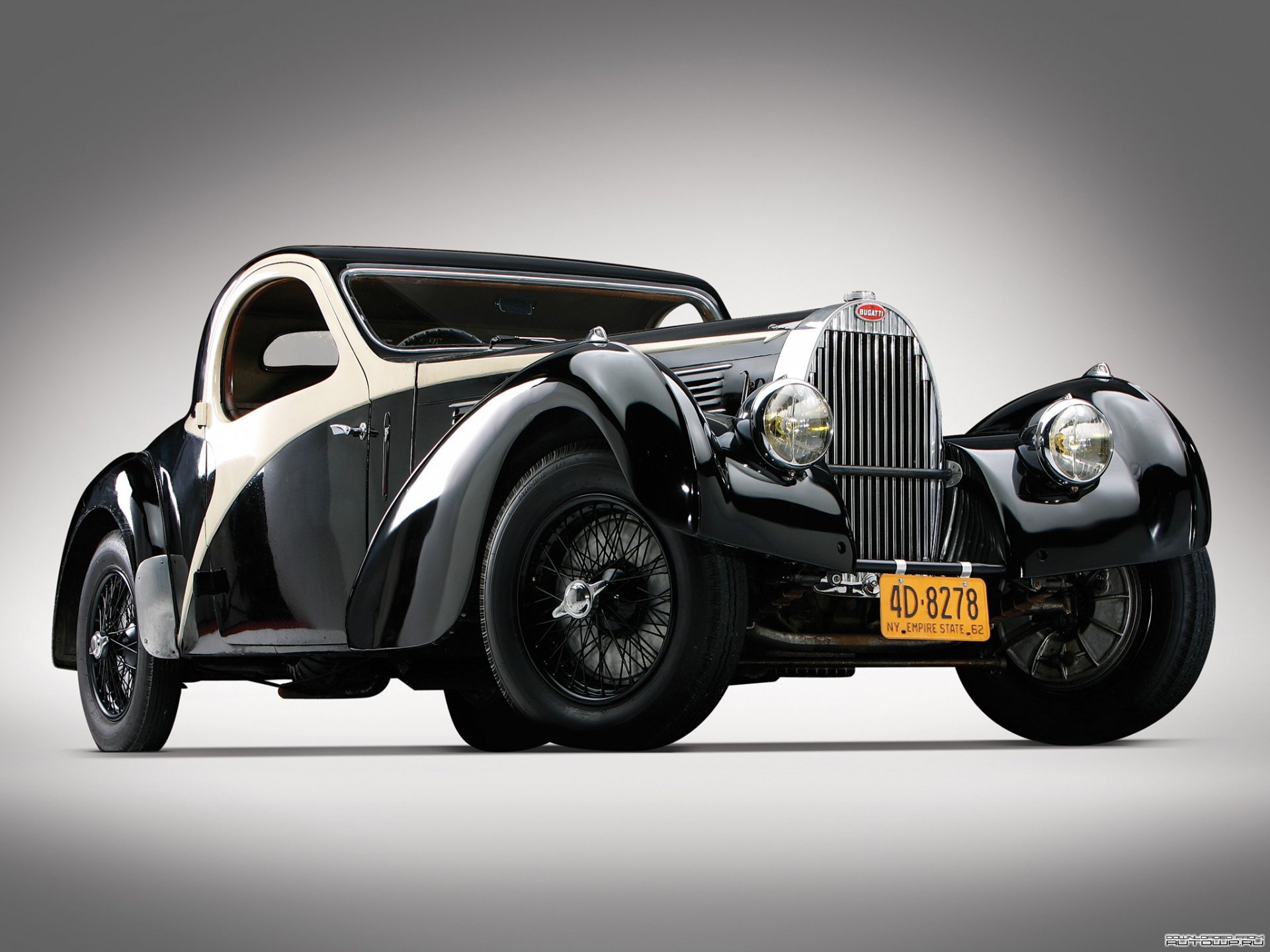 Download Vehicle Bugatti Type 57 HD Wallpaper